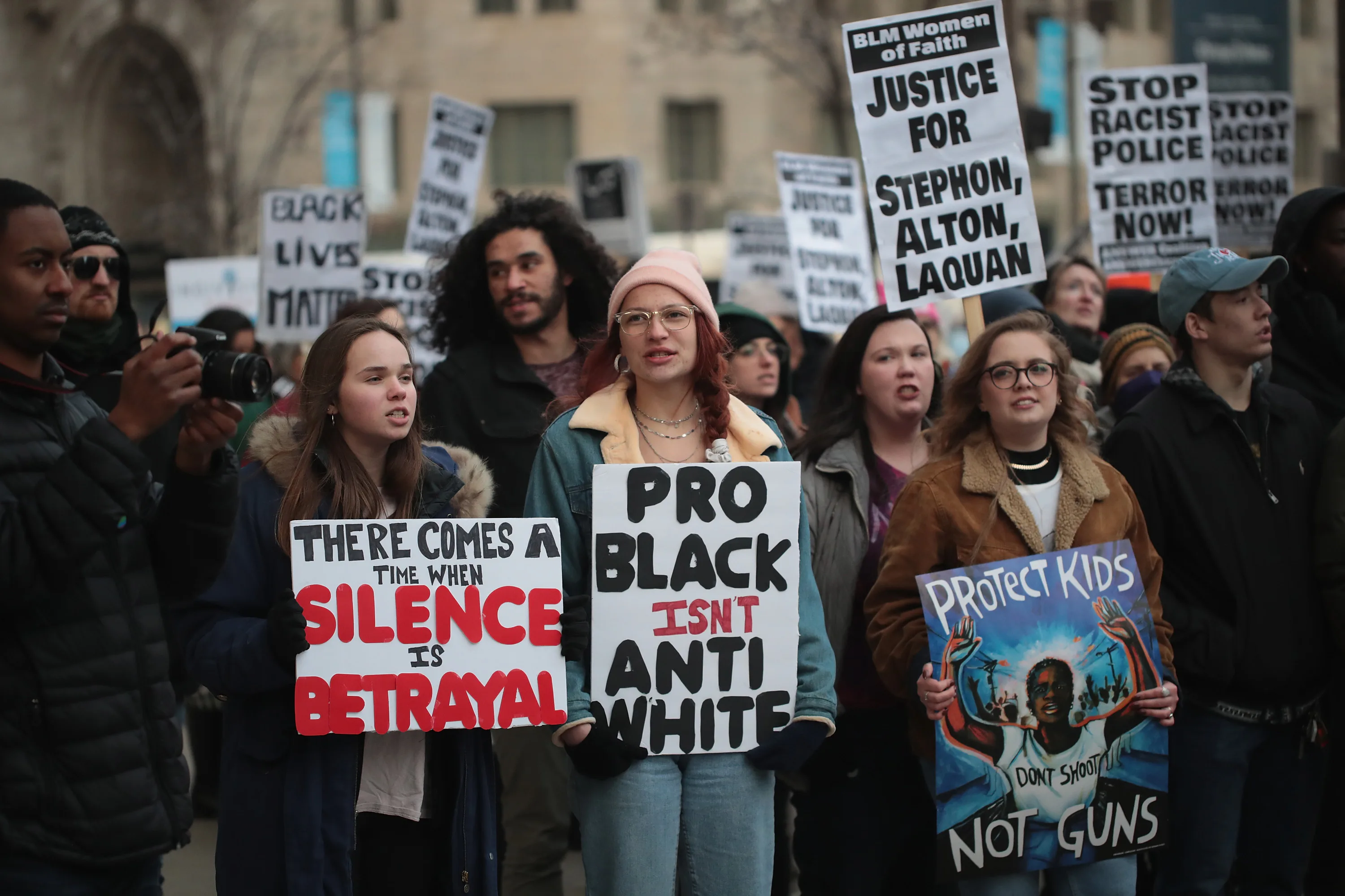 'So You Want To Talk About Race' Is The One Book Every White Person ...