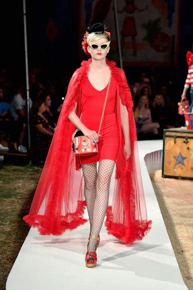 Moschino's Spring 2019 Collection Was Inspired By Vintage Circuses ...