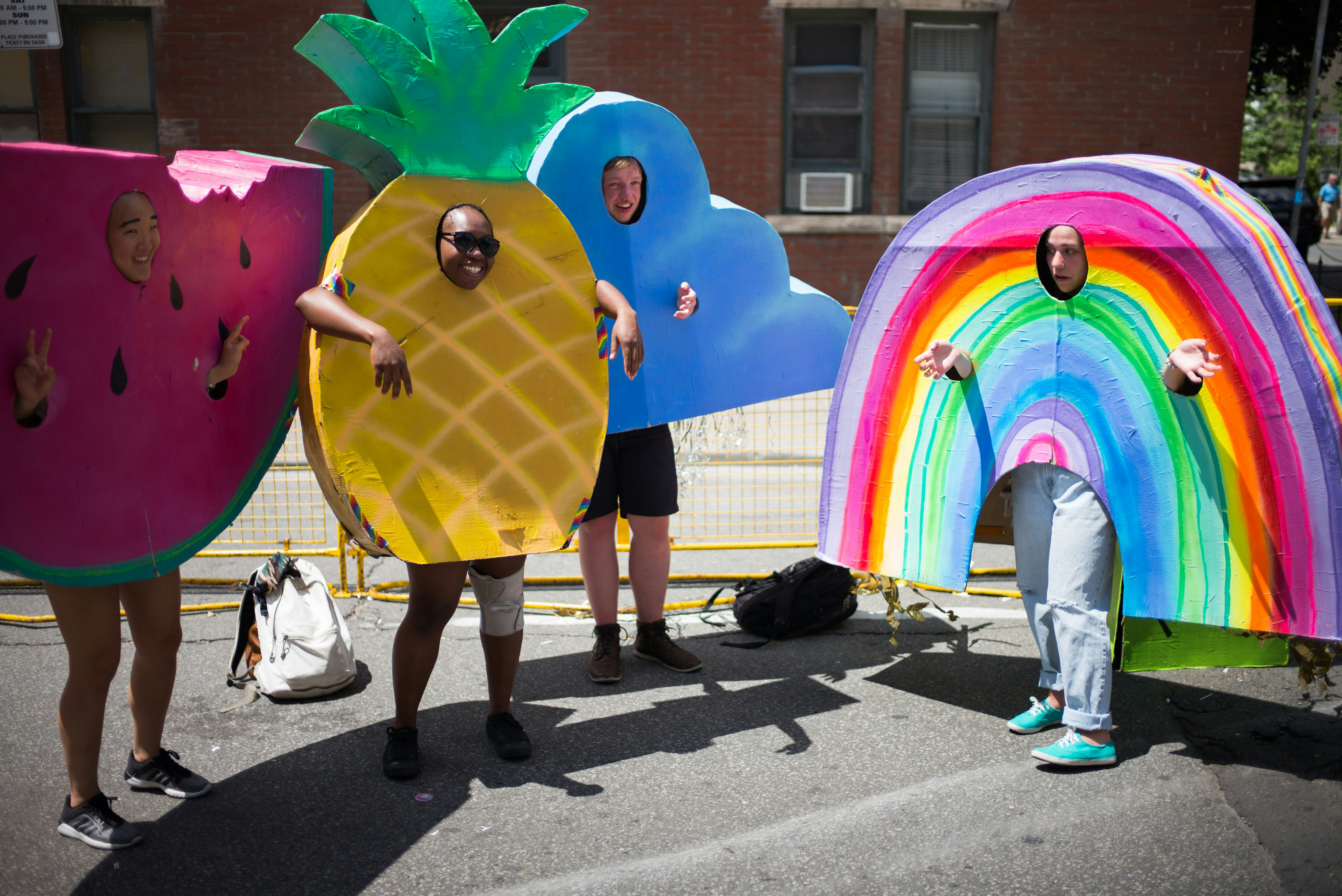 17 Pride Parade Outfits To Inspire Your Own Pride Looks