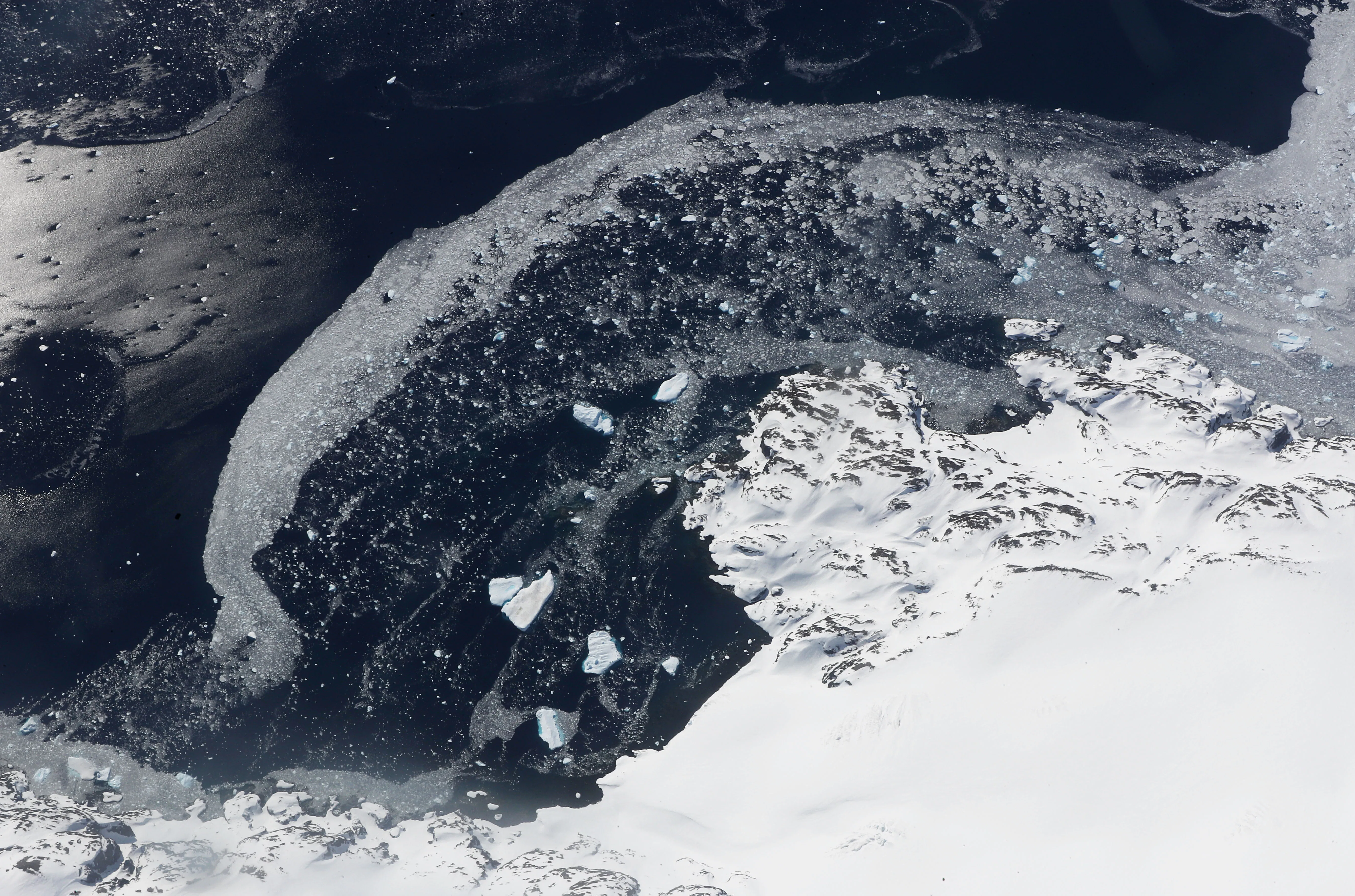 Antarctica Has Lost Over 3 Trillion Tons Of Ice Due To Climate Change ...