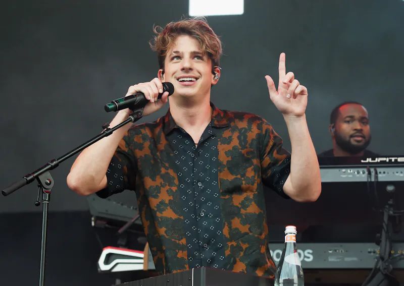 Charlie Puth’s Platinum Blonde Hair Makes Him Look Like A Totally ...