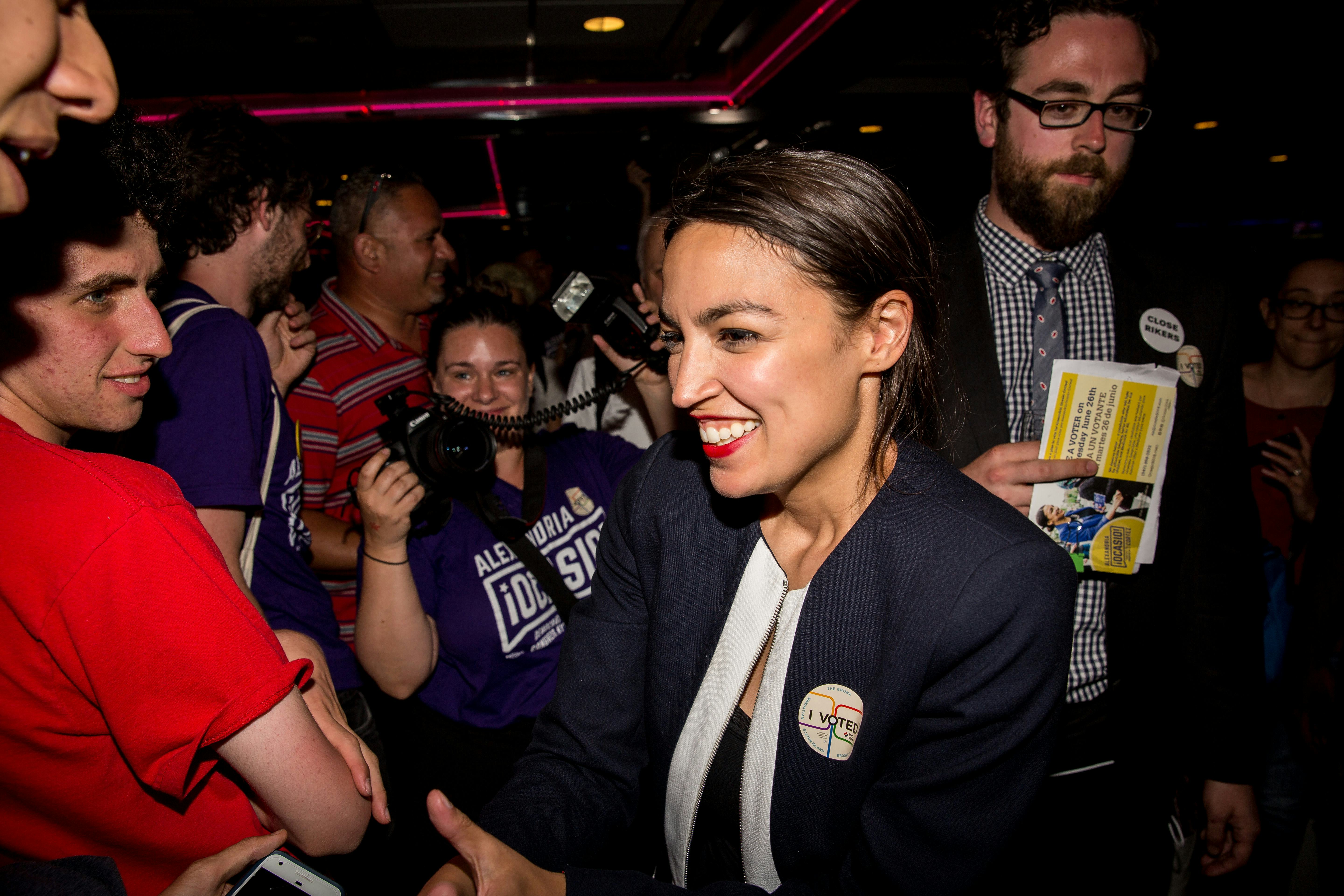 Alexandria Ocasio-Cortez Clapped Back At A Critic Who Claimed Her Life ...