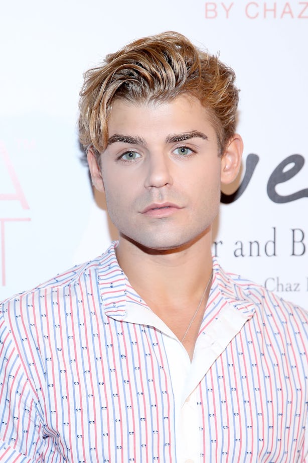 ‘The Fosters’ Star Garrett Clayton Comes Out As Gay In An Emotional ...