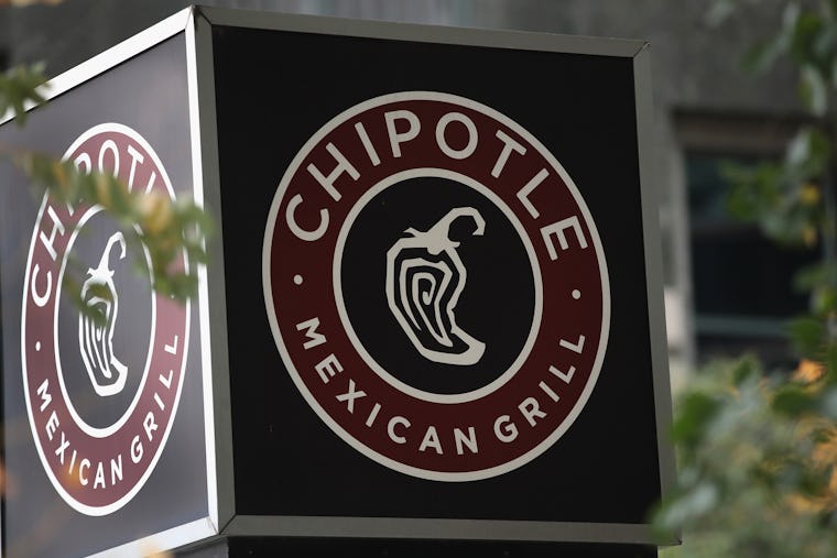 Chipotle Delivery Is Finally Happening & Here’s How To Get Free ...