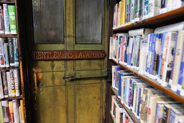 15 Easy DIY Gifts To Make For Your Favorite Book Nerd