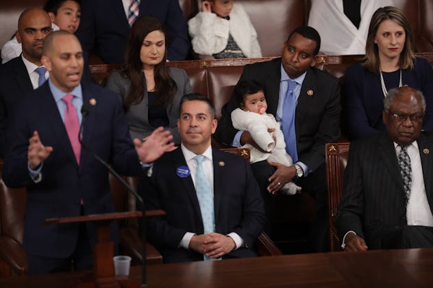 Photos Of New Members Of Congress Being Sworn In Show The New Face Of ...