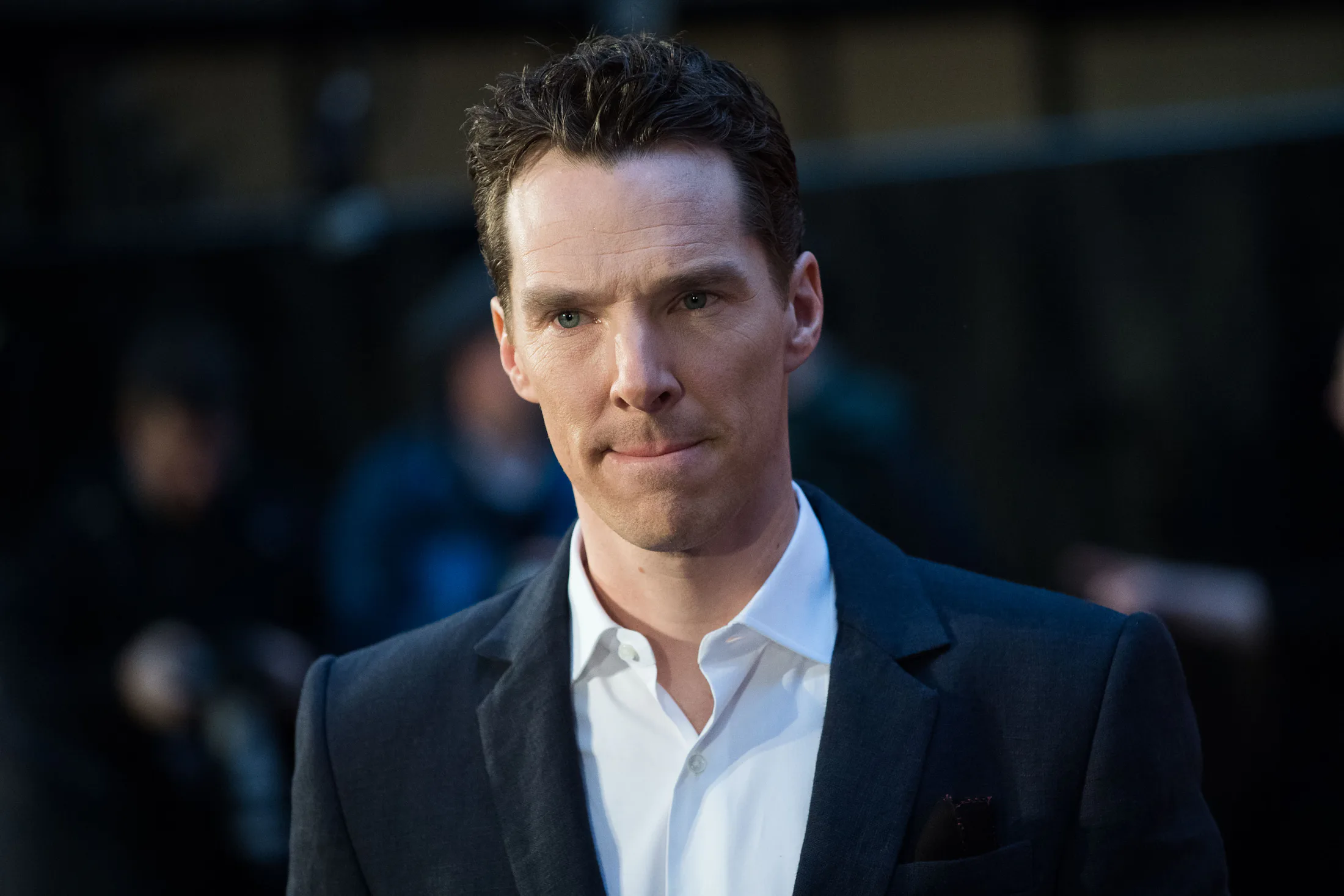 Is Benedict Cumberbatch's Hairstyle In 'Brexit: The Uncivil War' Real ...