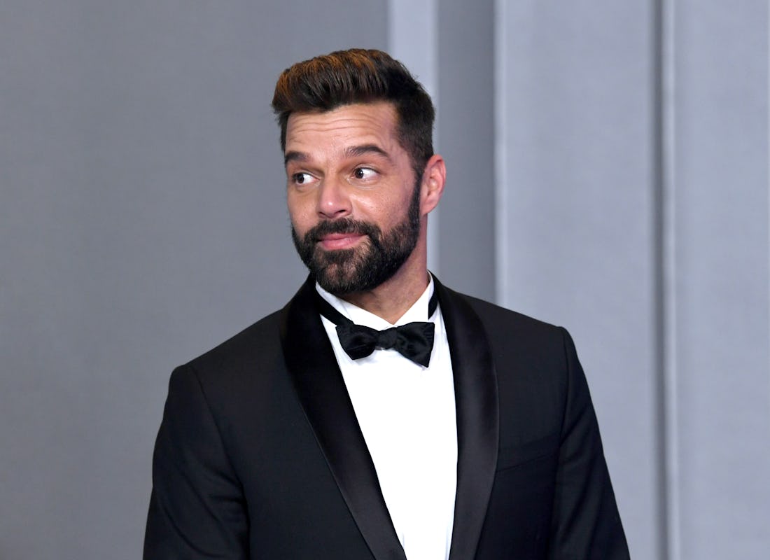 'Masked Singer' Rabbit Theories Suggest This Celeb Is A Famous Boy Band ...