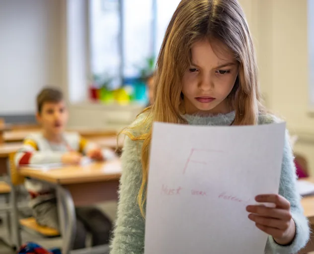 Let Your Child Make Mistakes For These 7 Benefits, Experts Say