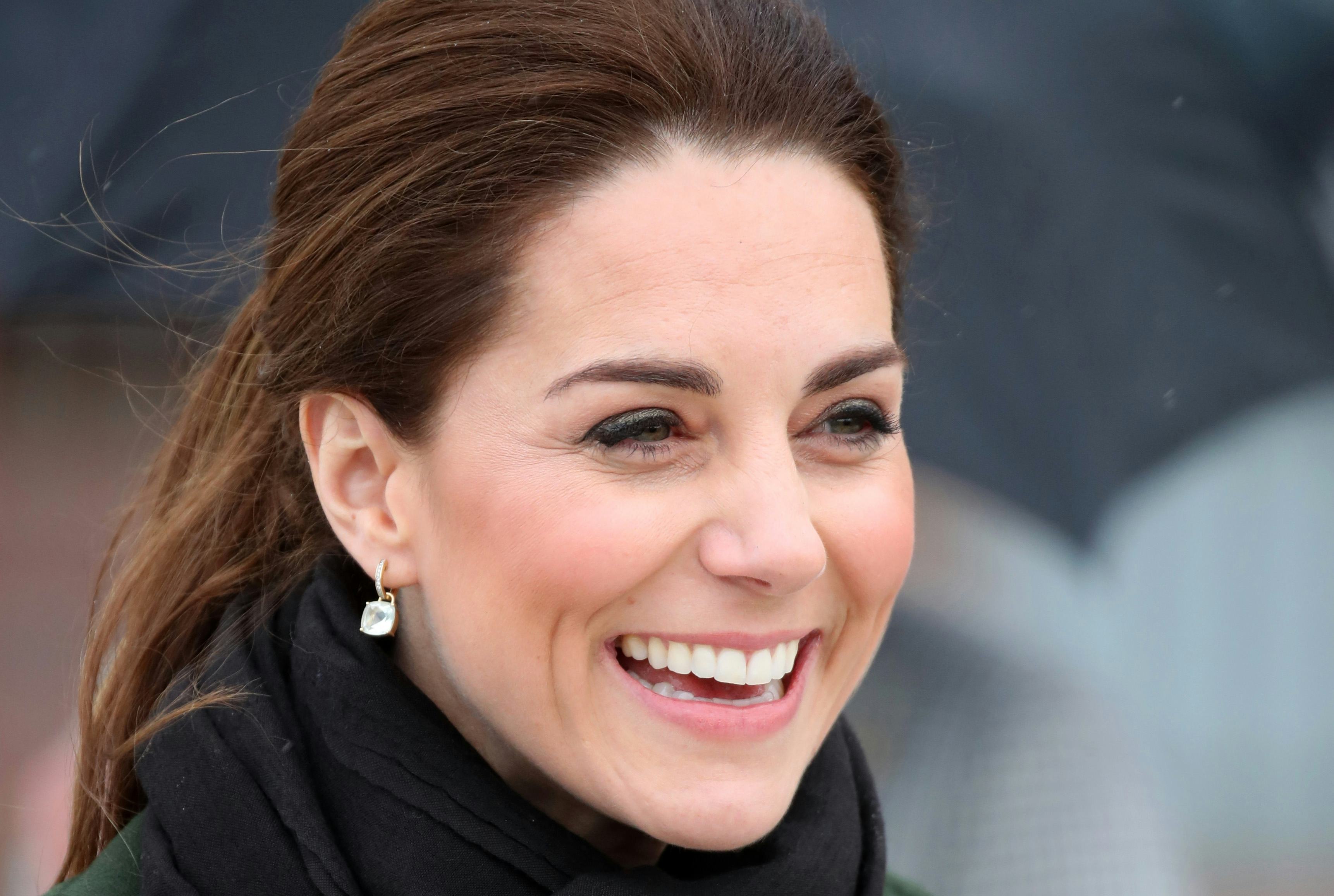 Kate Middleton’s Ponytail Is The Perfect Hairstyle For Rainy Days
