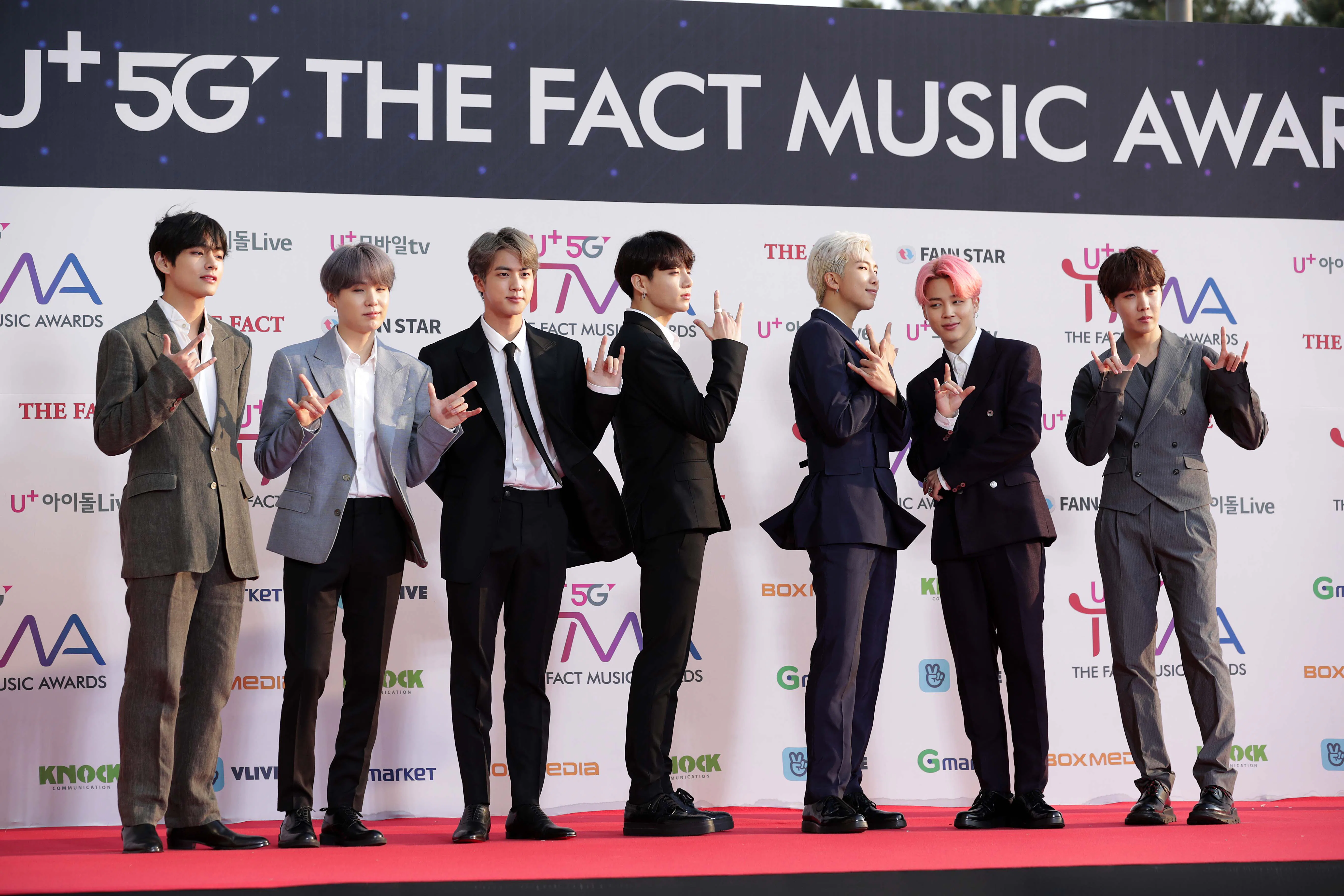 BTS' May 2019 Schedule Is Lighter Than April, But There's A Whole Tour ...