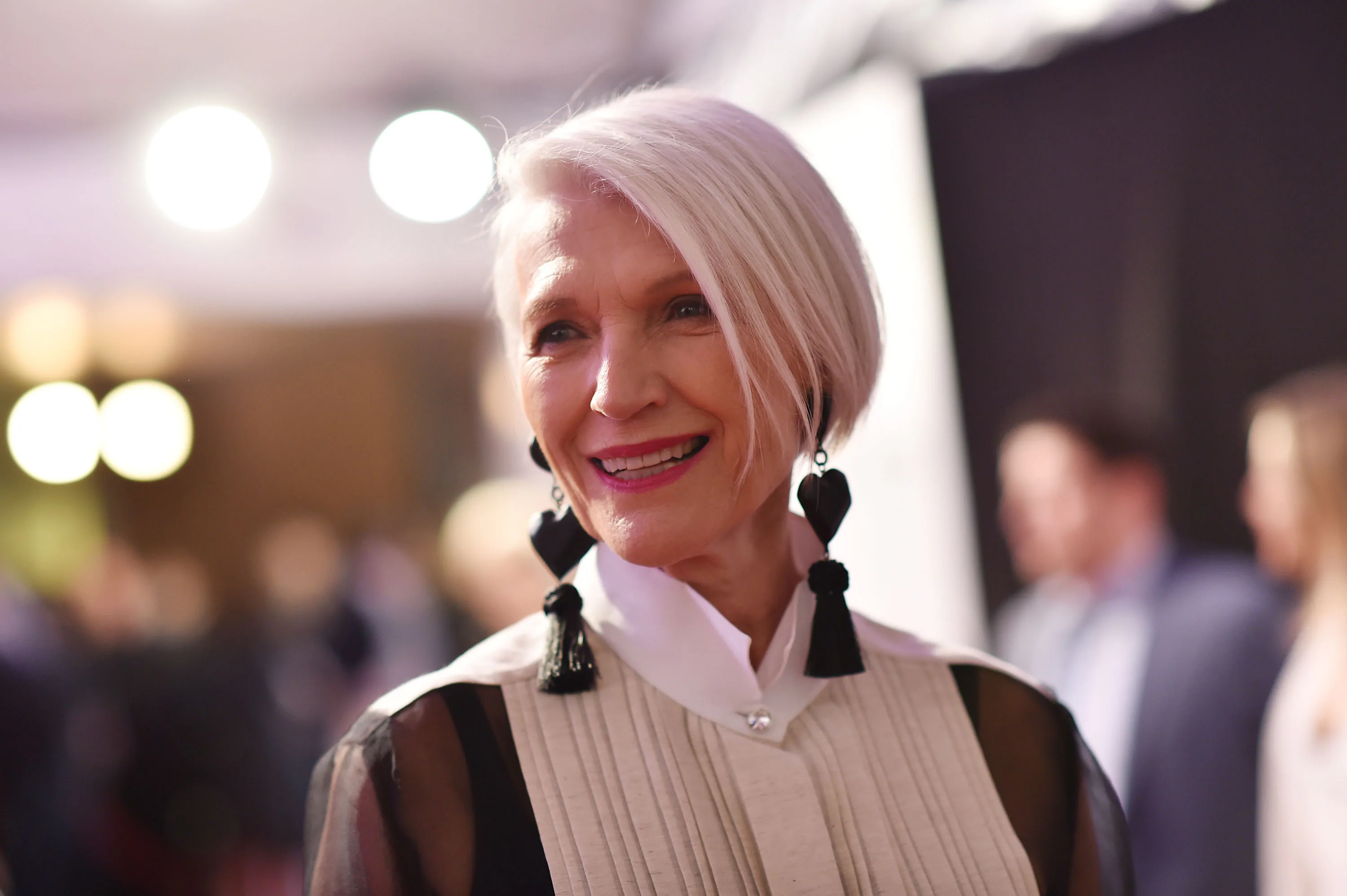 How Estrogen Deficiency In Skin Could Be Affecting Your Entire Routine
