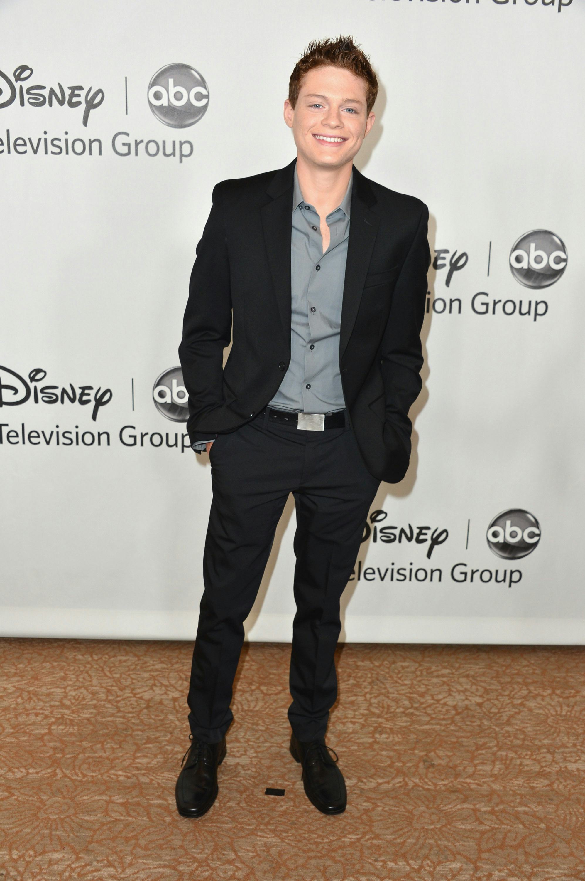 Who Plays Sam On 'The Society'? Sean Berdy's Character Will Make You ...