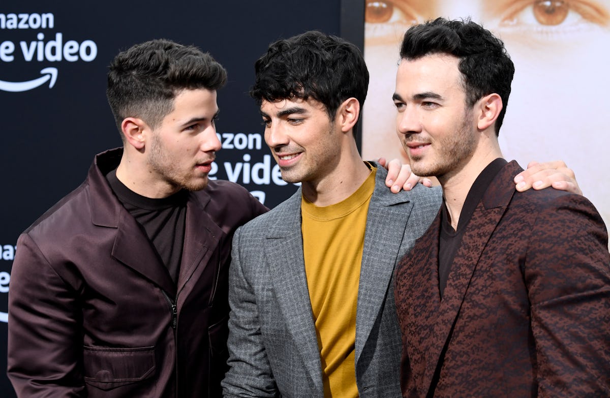 The Photos Of The Jonas Brothers & Wives At The 'Chasing Happiness ...