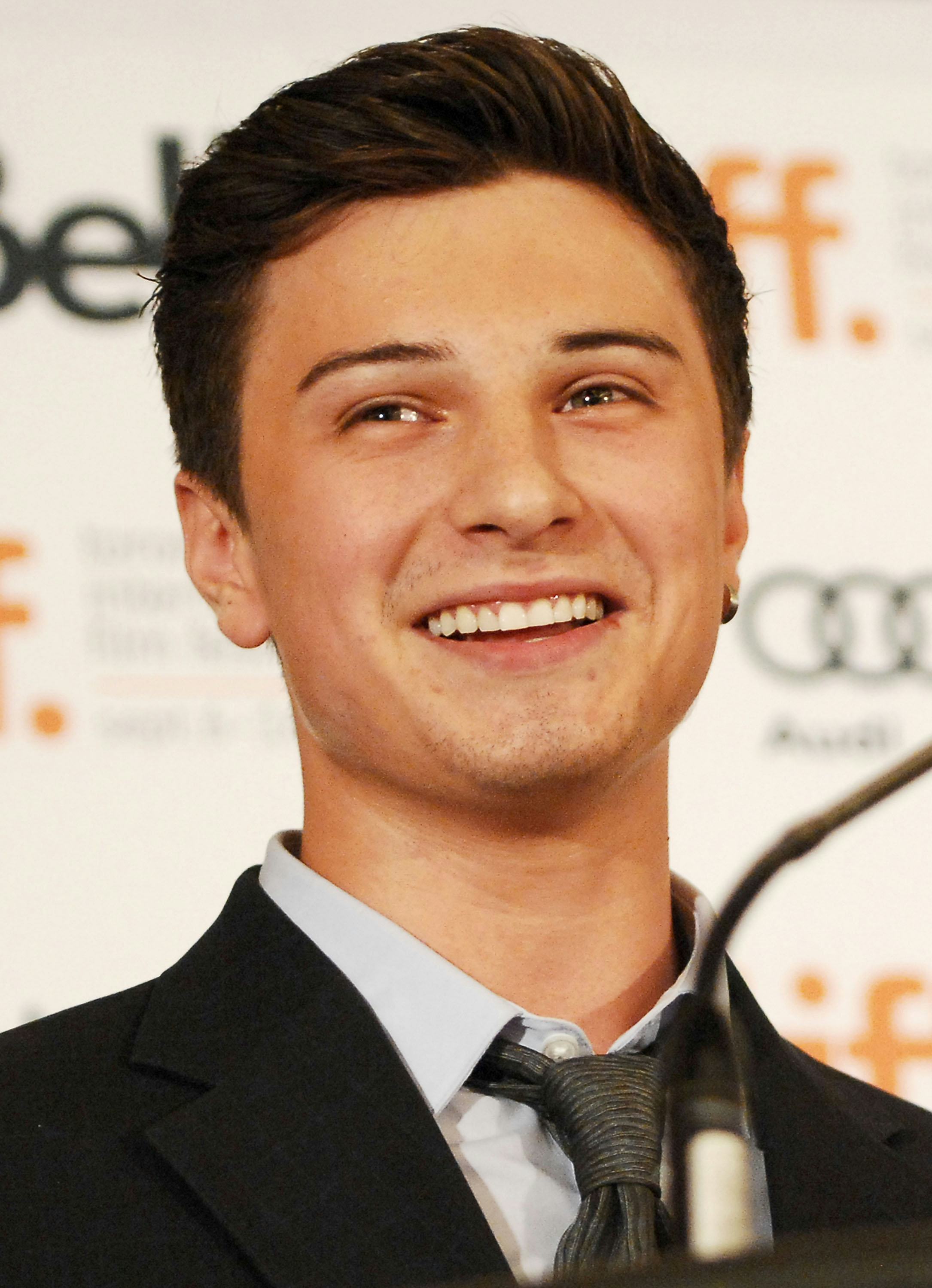 Who's In The Cast Of 'Another Life'? The New Netflix Series Features A ...