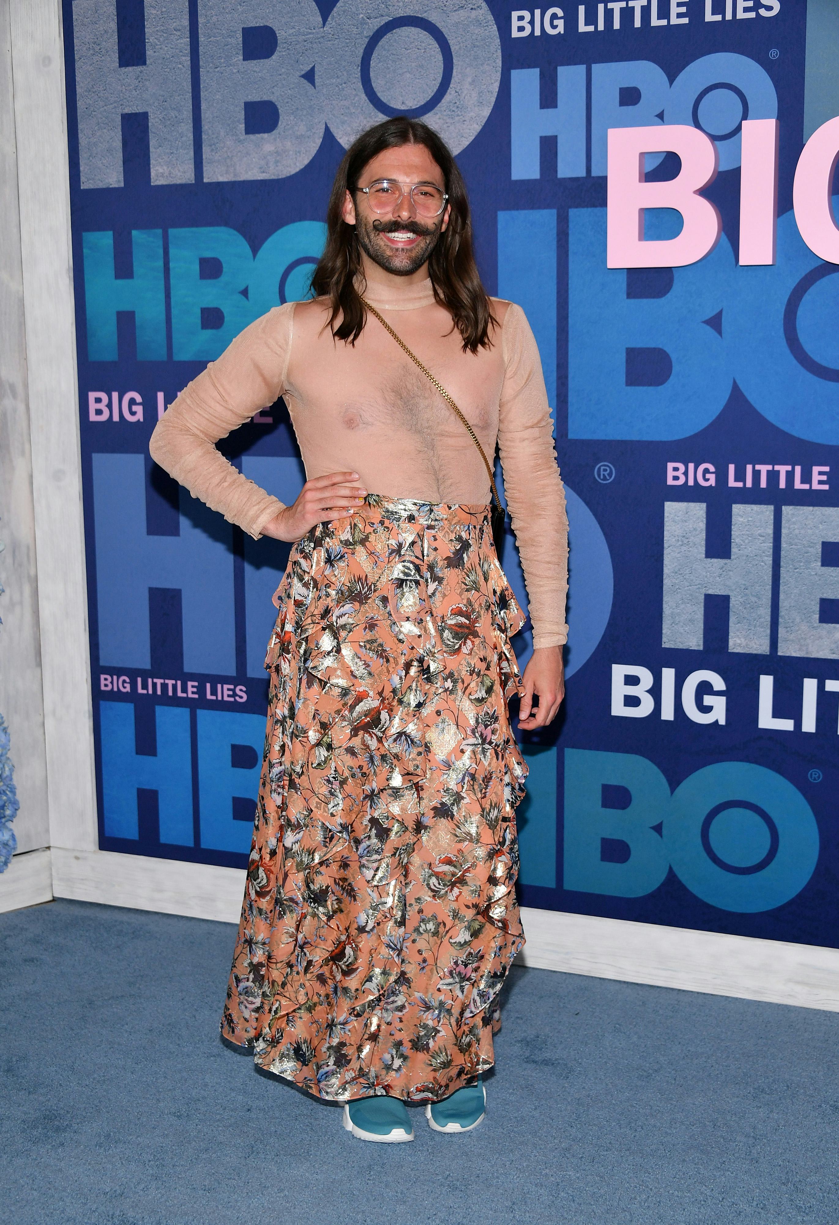 Jonathan Van Ness' 2019 VMAs Outfit Featured A Crocheted Cape & It Was ...