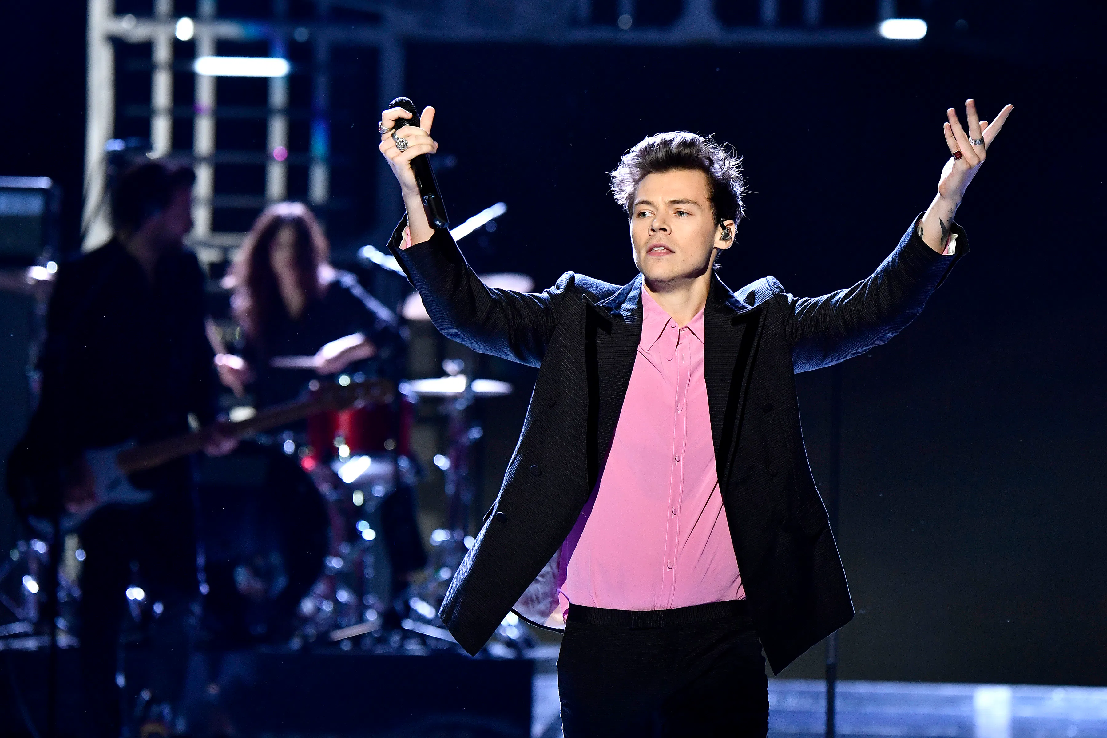 Harry Styles' Views On Masculinity Highlight The Importance Of Being ...