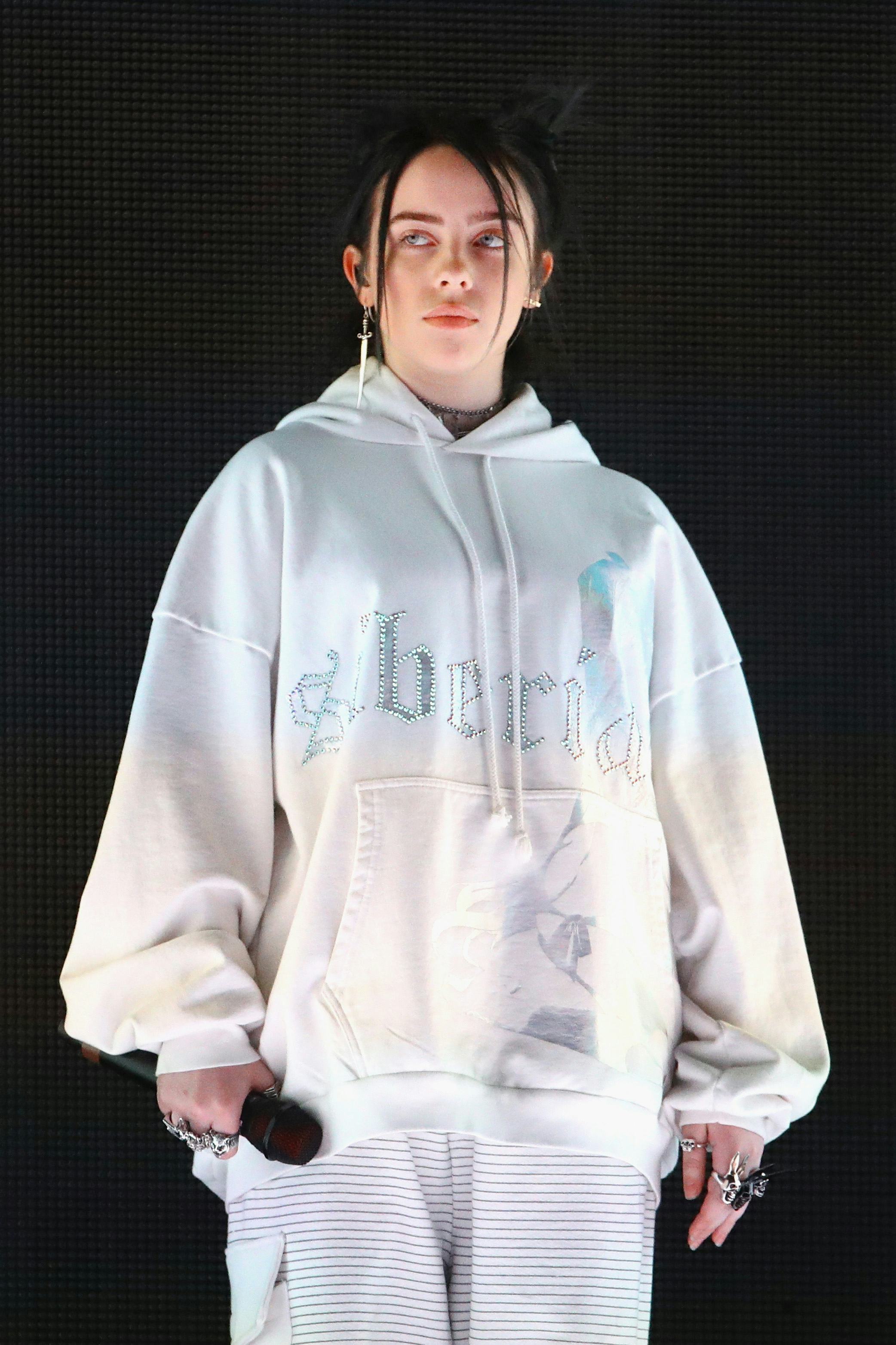 15 Pro-Choice Celebrities Who Use Their Fame To Advocate For Women's Rights