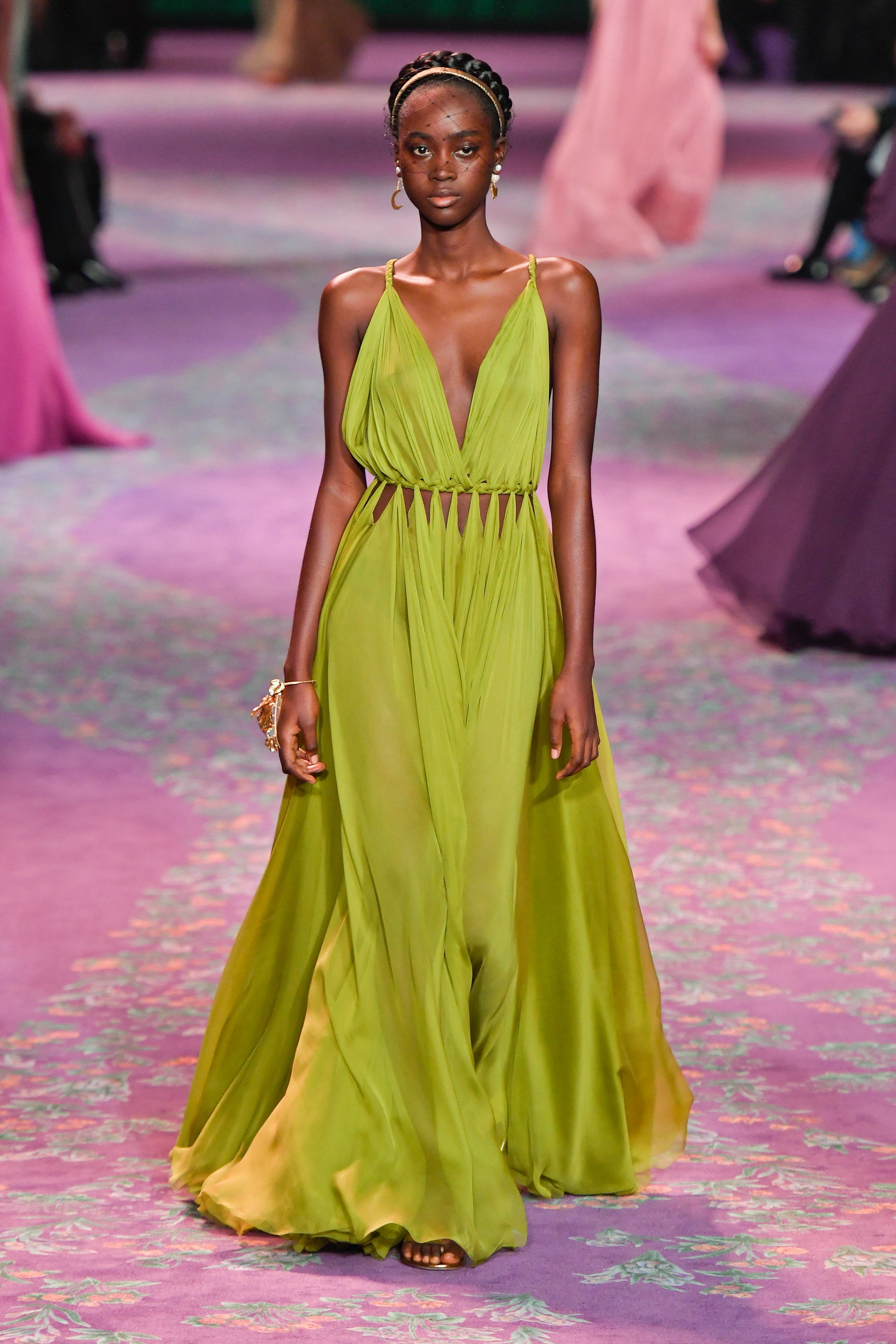 The Best Spring 2020 Haute Couture Gowns That You Can Expect At This ...