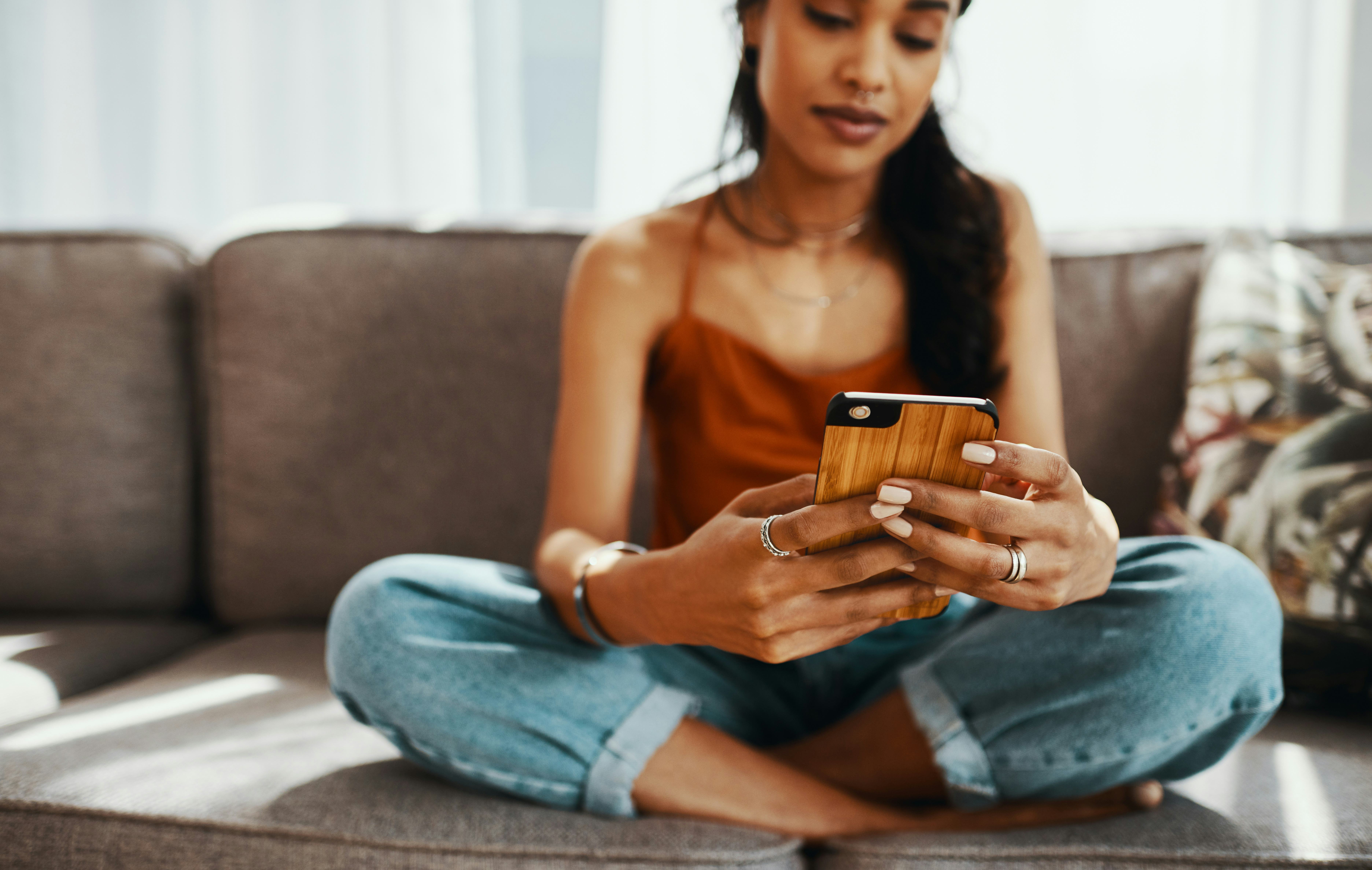 Getting Left On Read Is Stressful, But Here’s How To Handle It