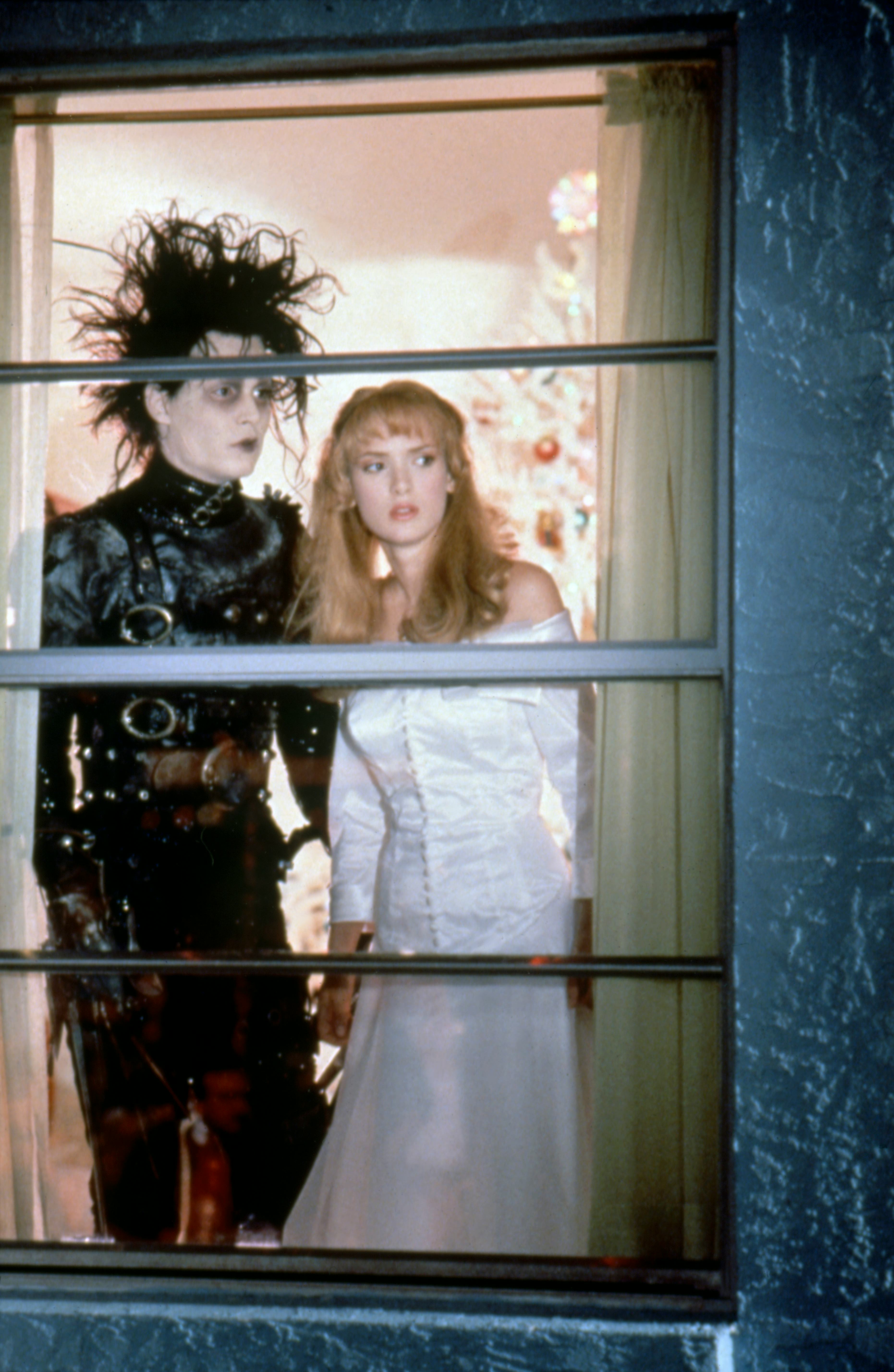 Halloween Movies From The '90s To Re-Watch With Your Kids