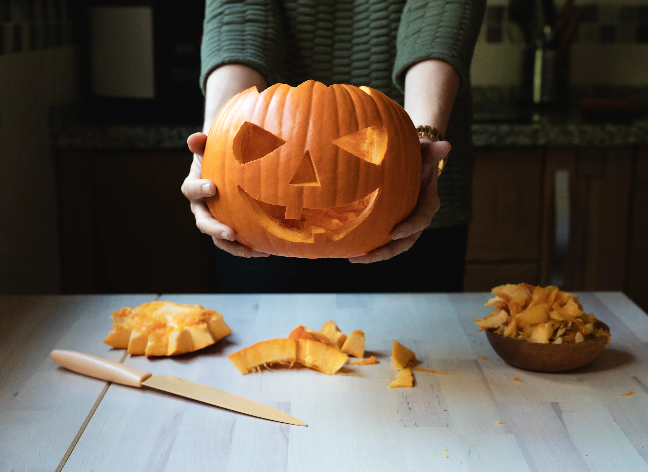 15 Scary Halloween Pranks Guaranteed To Make People Scream