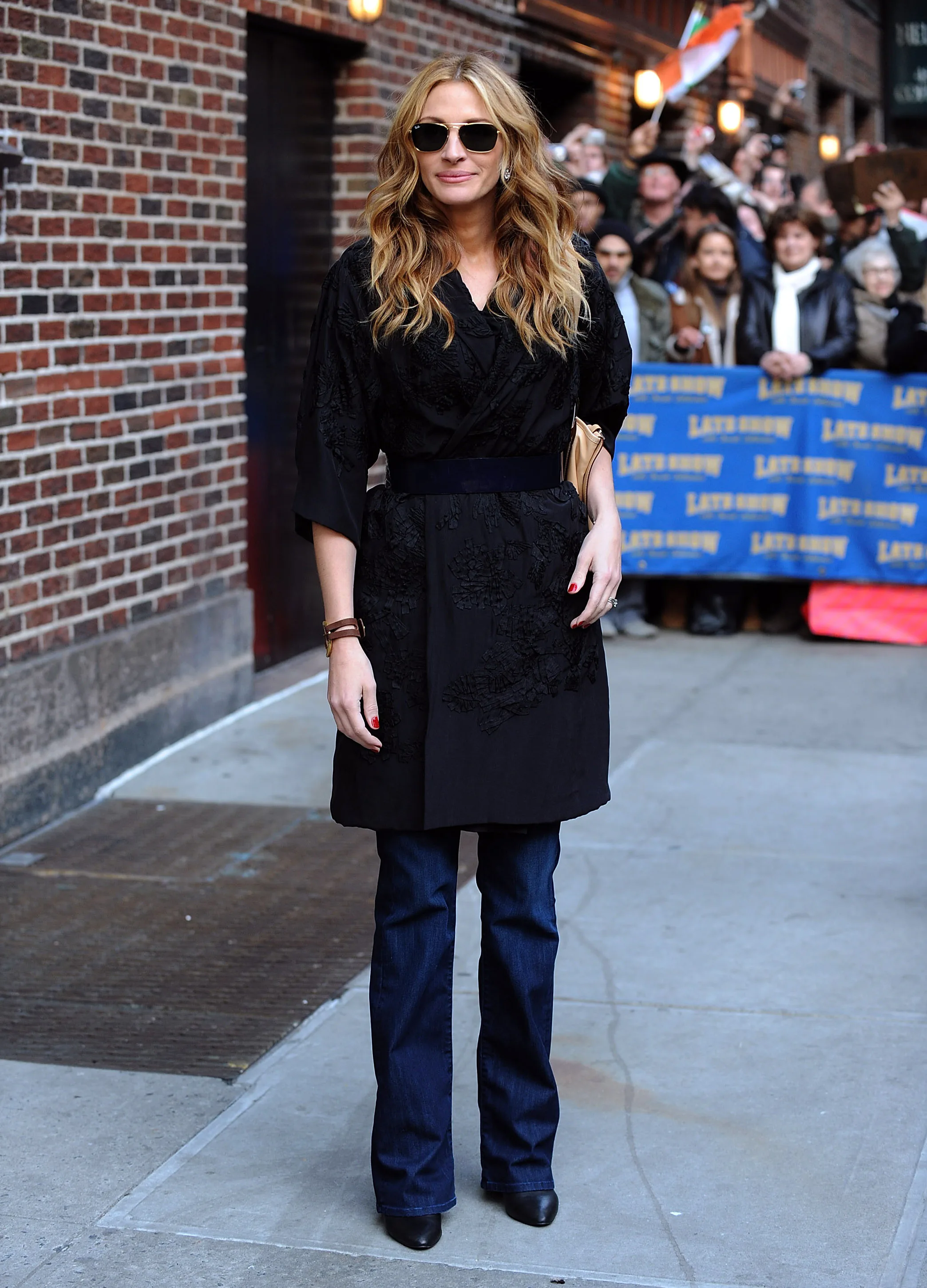 Julia Roberts' Favorite Jeans Include This Underrated '80s Denim Trend