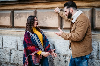 20 Creepy Habits Untrustworthy People Have In Common