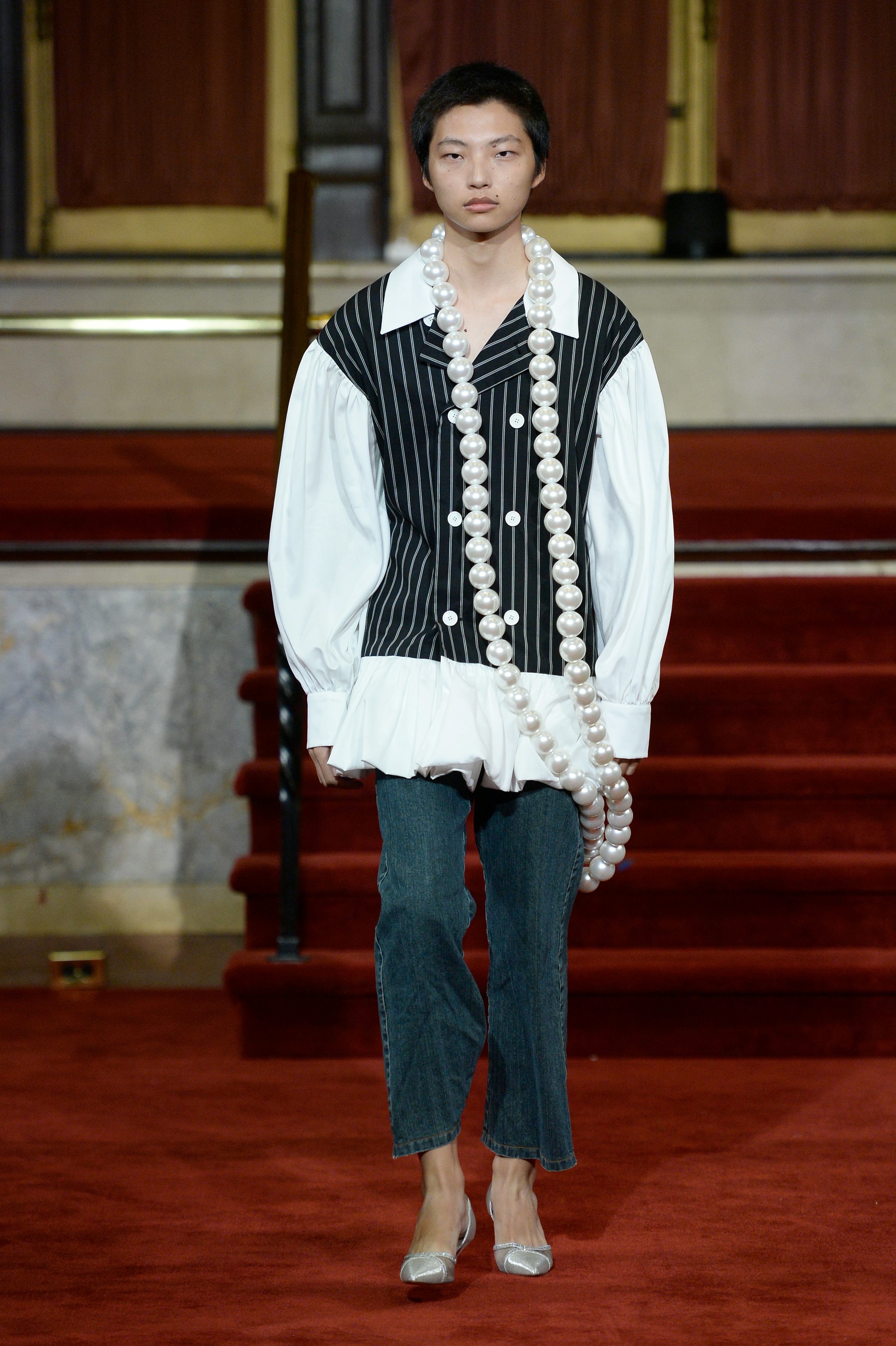 The 2021 Fashion Trends Dominating The Runways & Your Feed, From ...