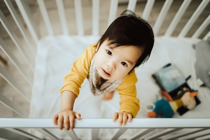 11 Ways To Keep Your Toddler From Climbing Out Of The Crib According 11-ways-to-keep-your-toddler-from-climbing-out-of-the-crib-according