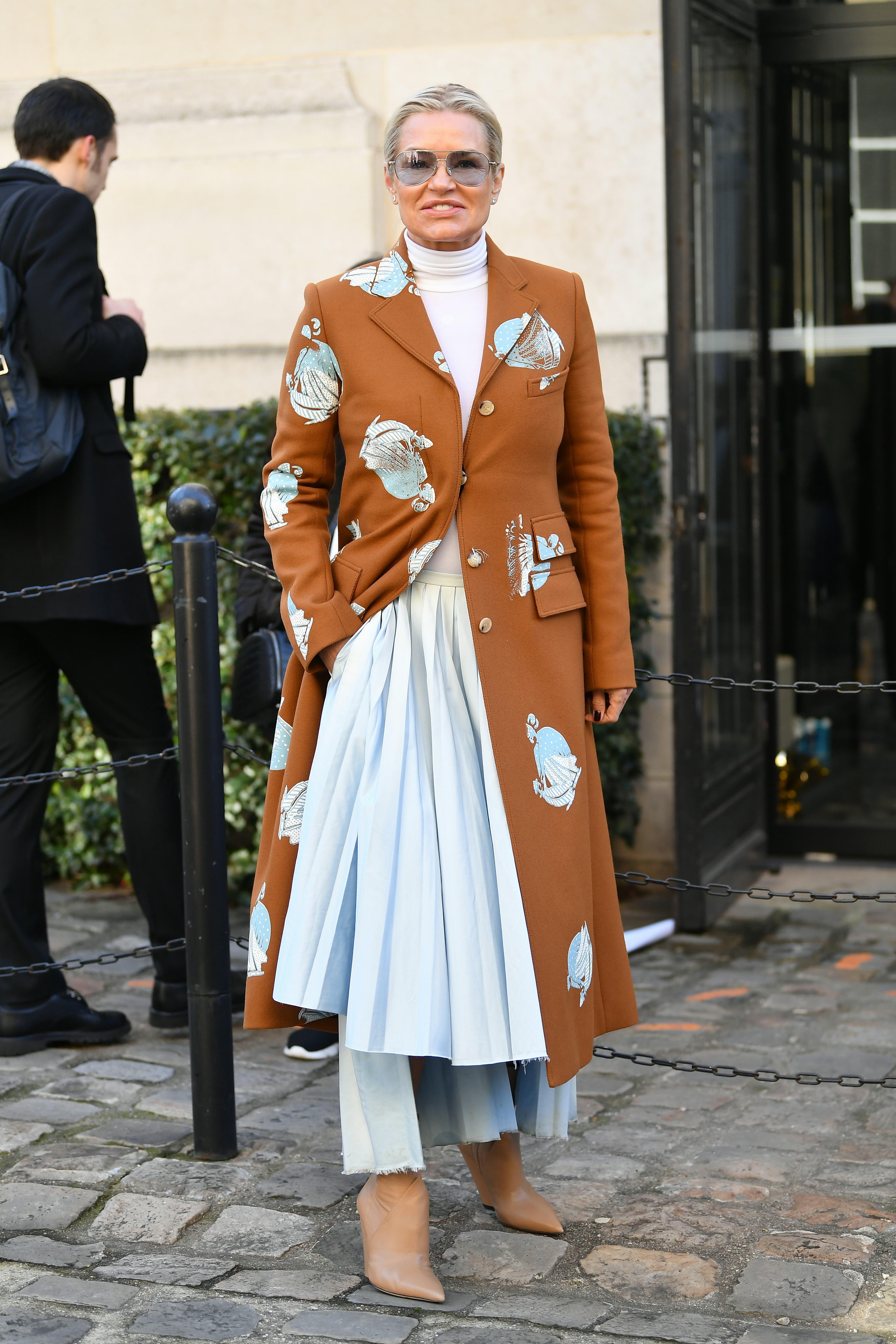 Yolanda Hadid's Style During Fashion Month Rivals That Of Her ...