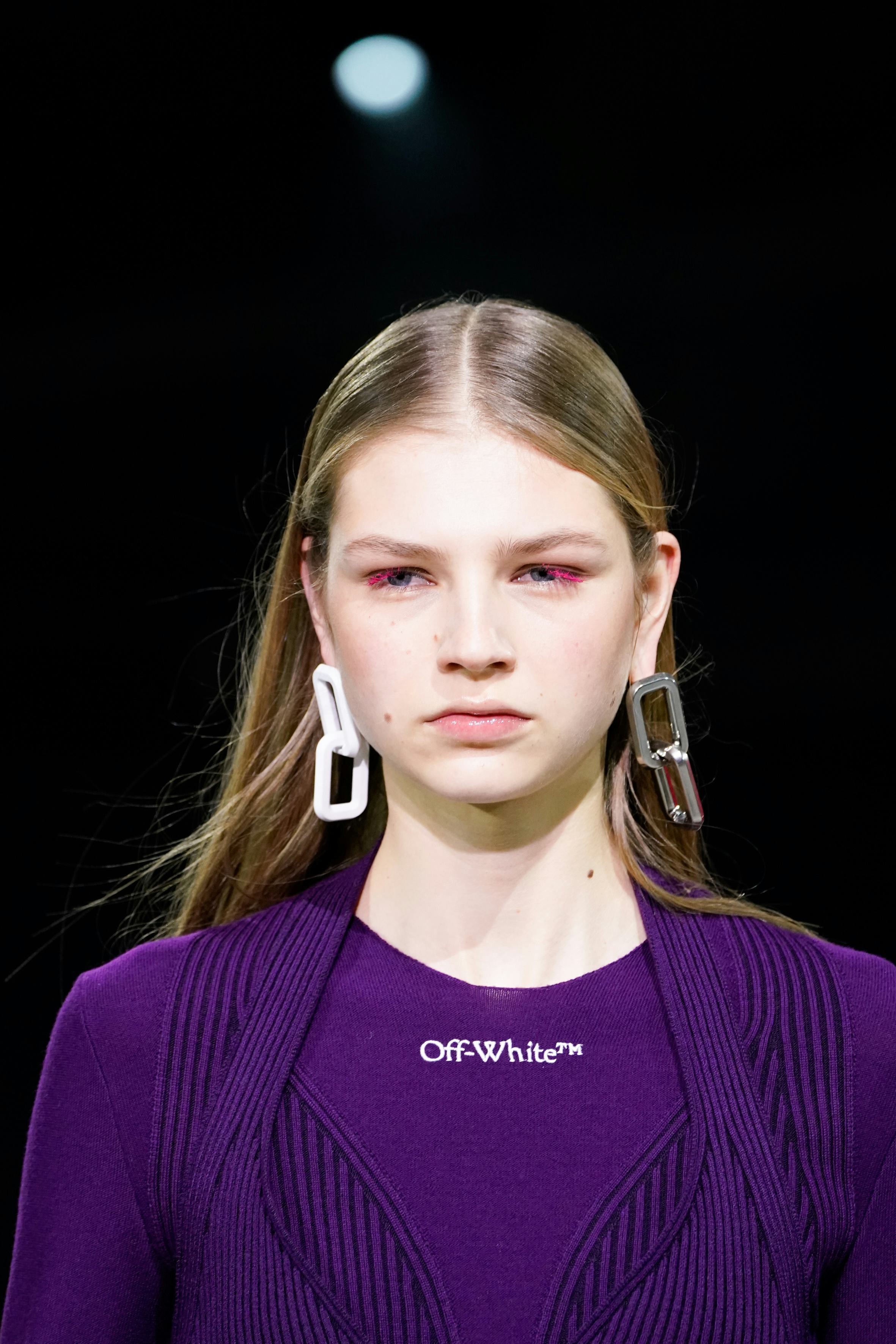 Off-White’s Fall/Winter 2020 Beauty Look Was Surprisingly Classic ...