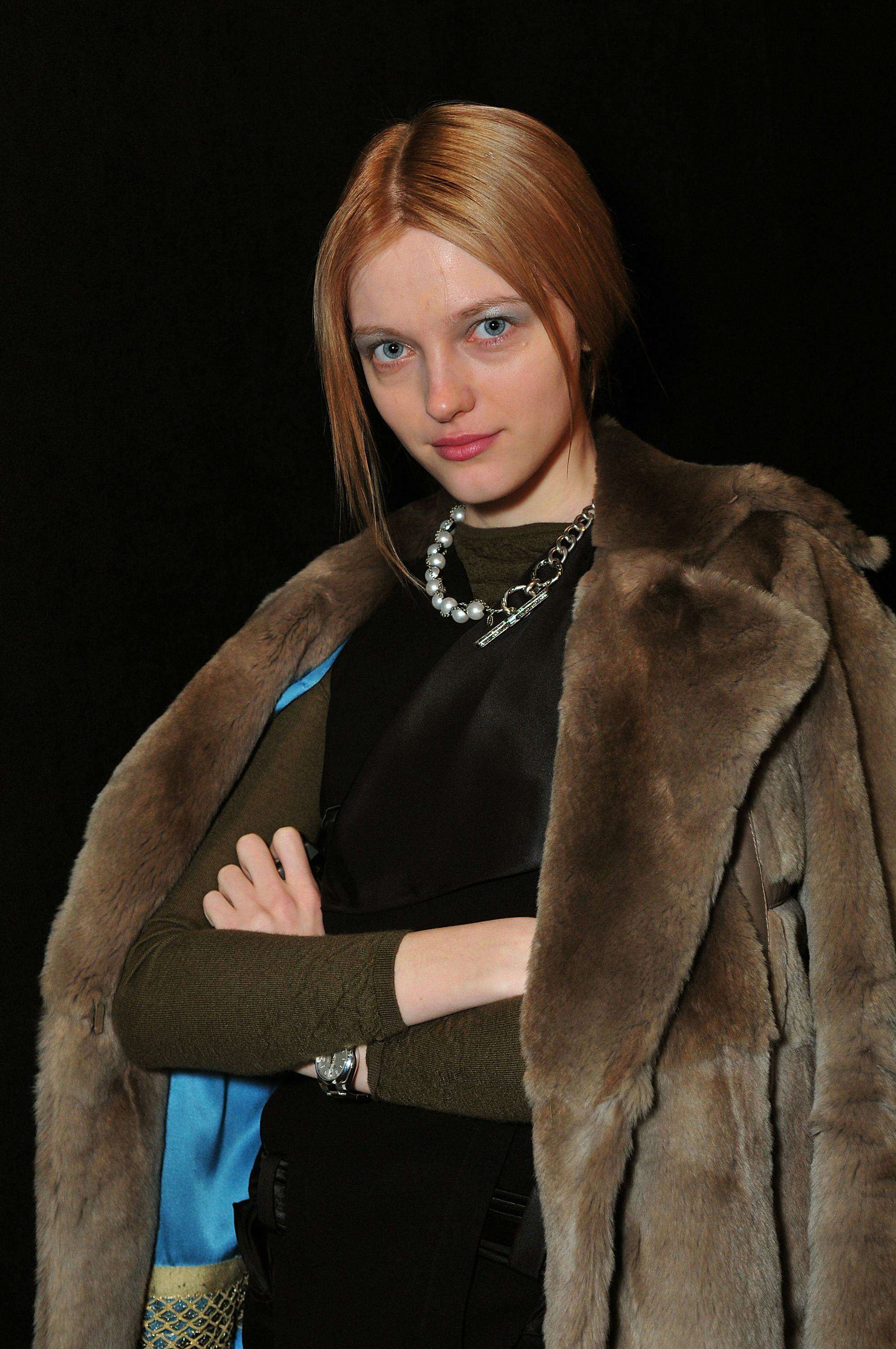 9 Beauty Trends From Fashion Week 2010 That Still Look Good Today