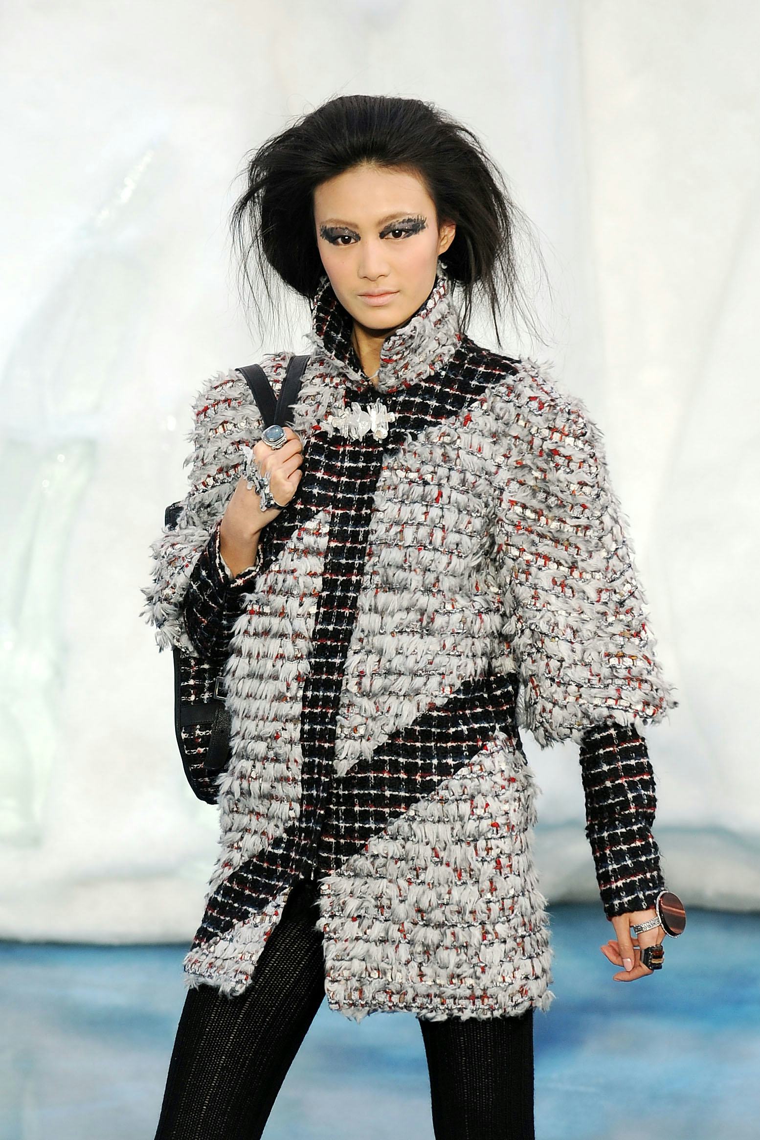 9 Beauty Trends From Fashion Week 2010 That Still Look Good Today