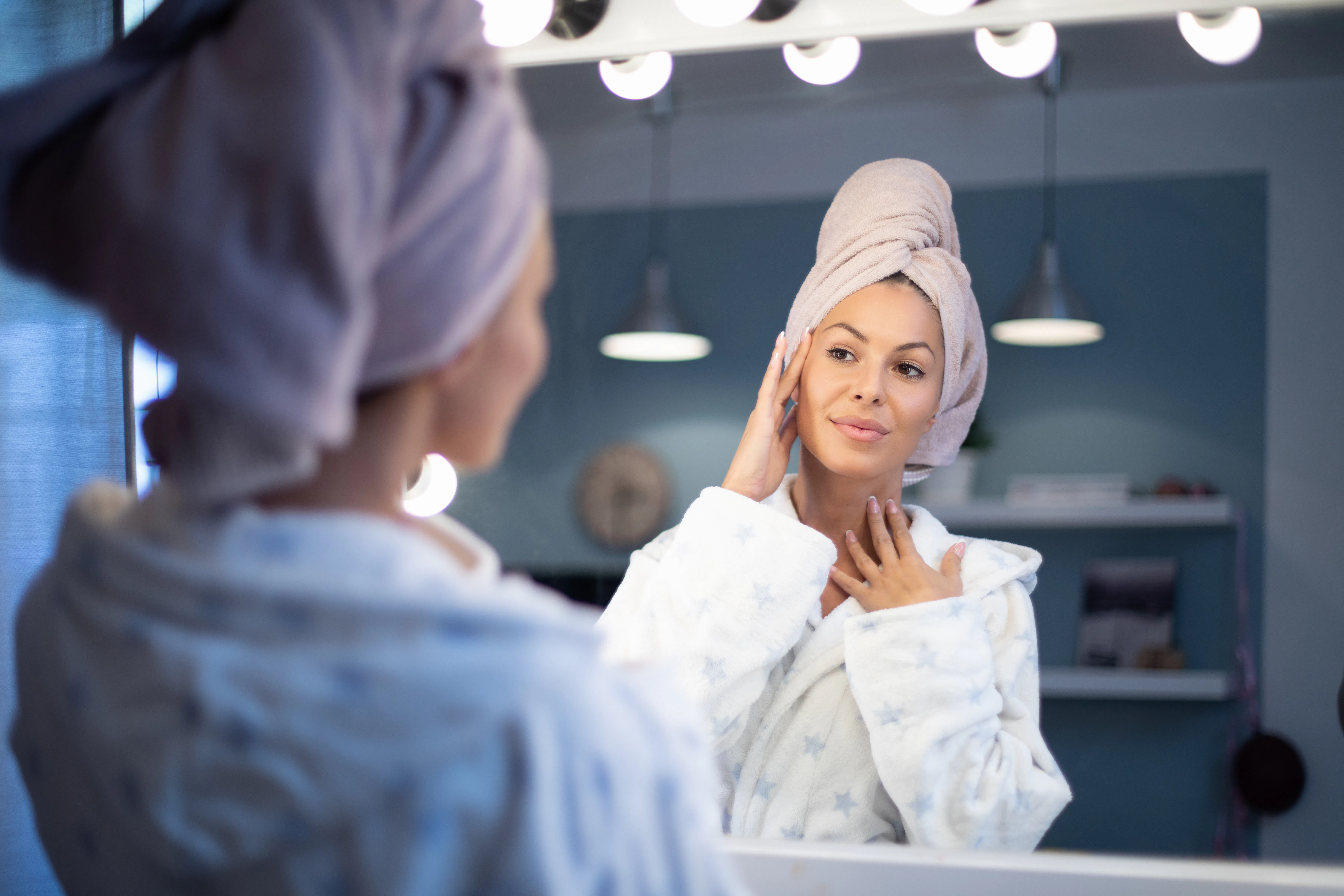 9 Turmeric Beauty Benefits That'll Convince You To Reach For The Spice ...