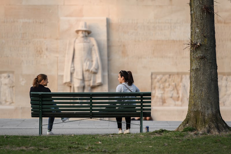 How To Argue For Social Distancing If Your Friend Won't Take It Seriously