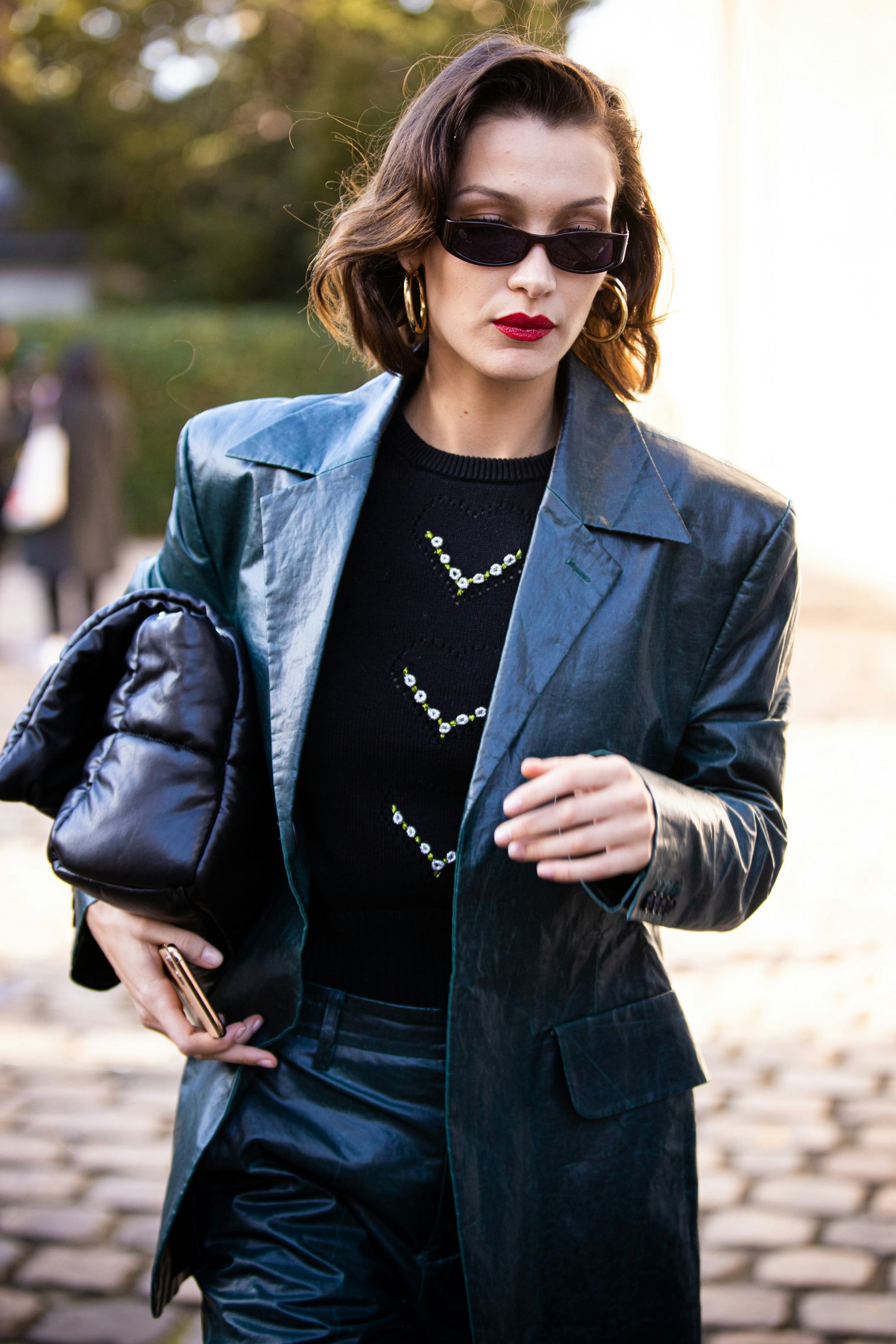 The 5 Gold Hoop Earrings That Every Fashion Girl Needs