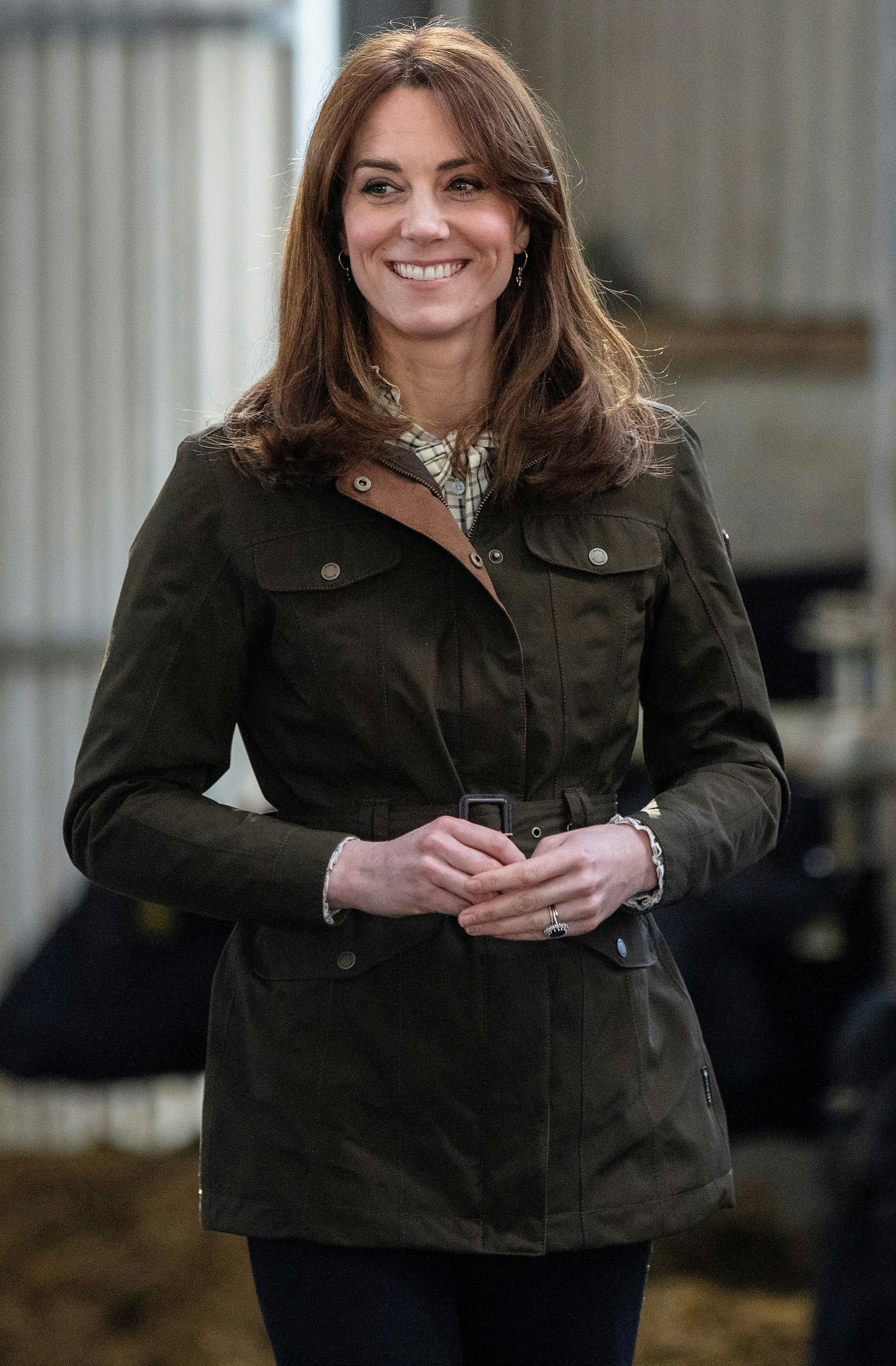 Kate Middleton’s New Curtain Bangs Prove Even The Royals Can’t Resist ...