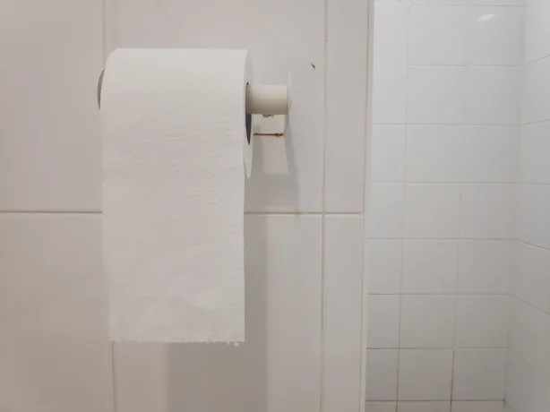 The Toilet Paper Personality Test Connects The Over-Or-Under Debate To ...
