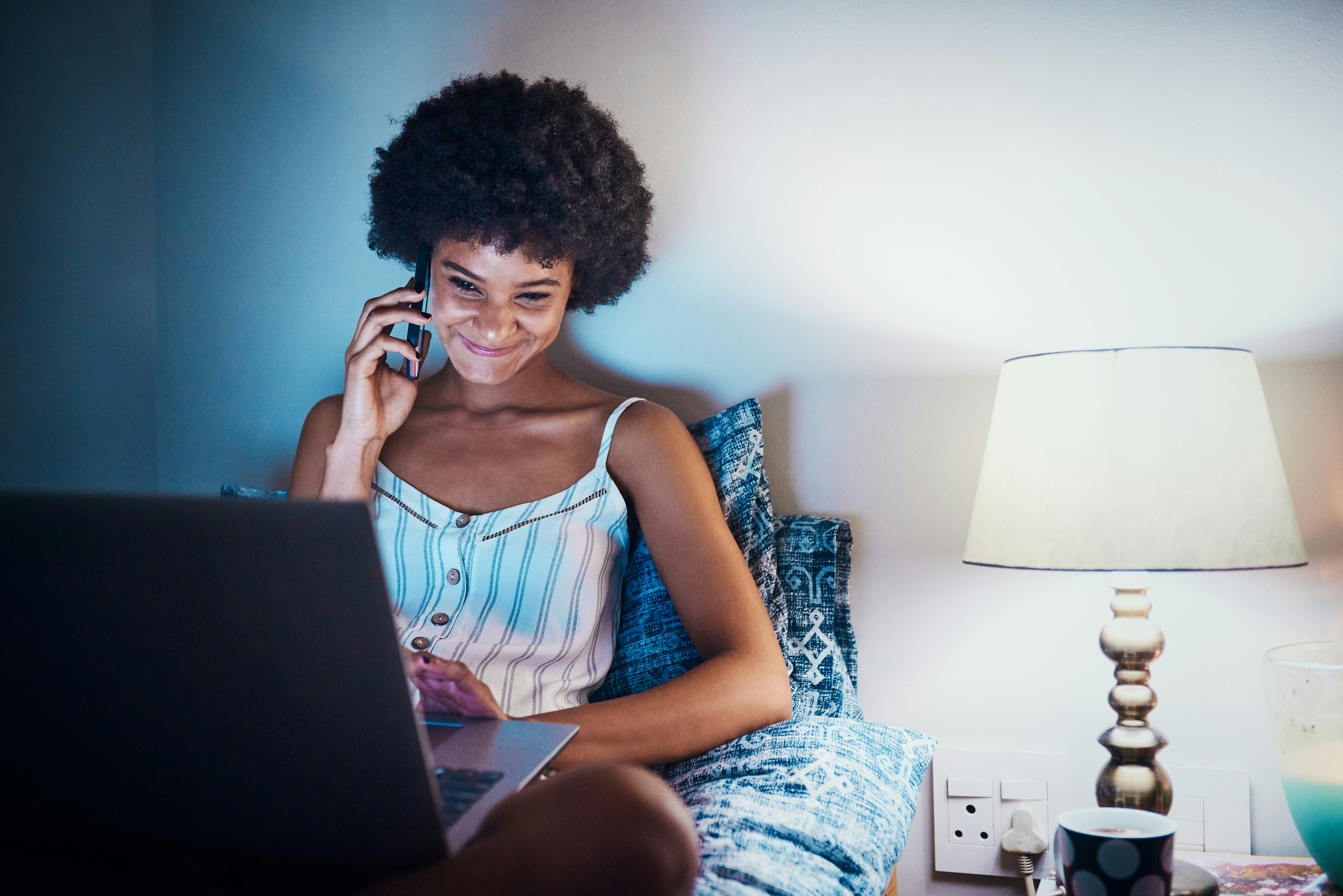 Here’s How To Have Safe FaceTime Sex So You Can Fully Relax