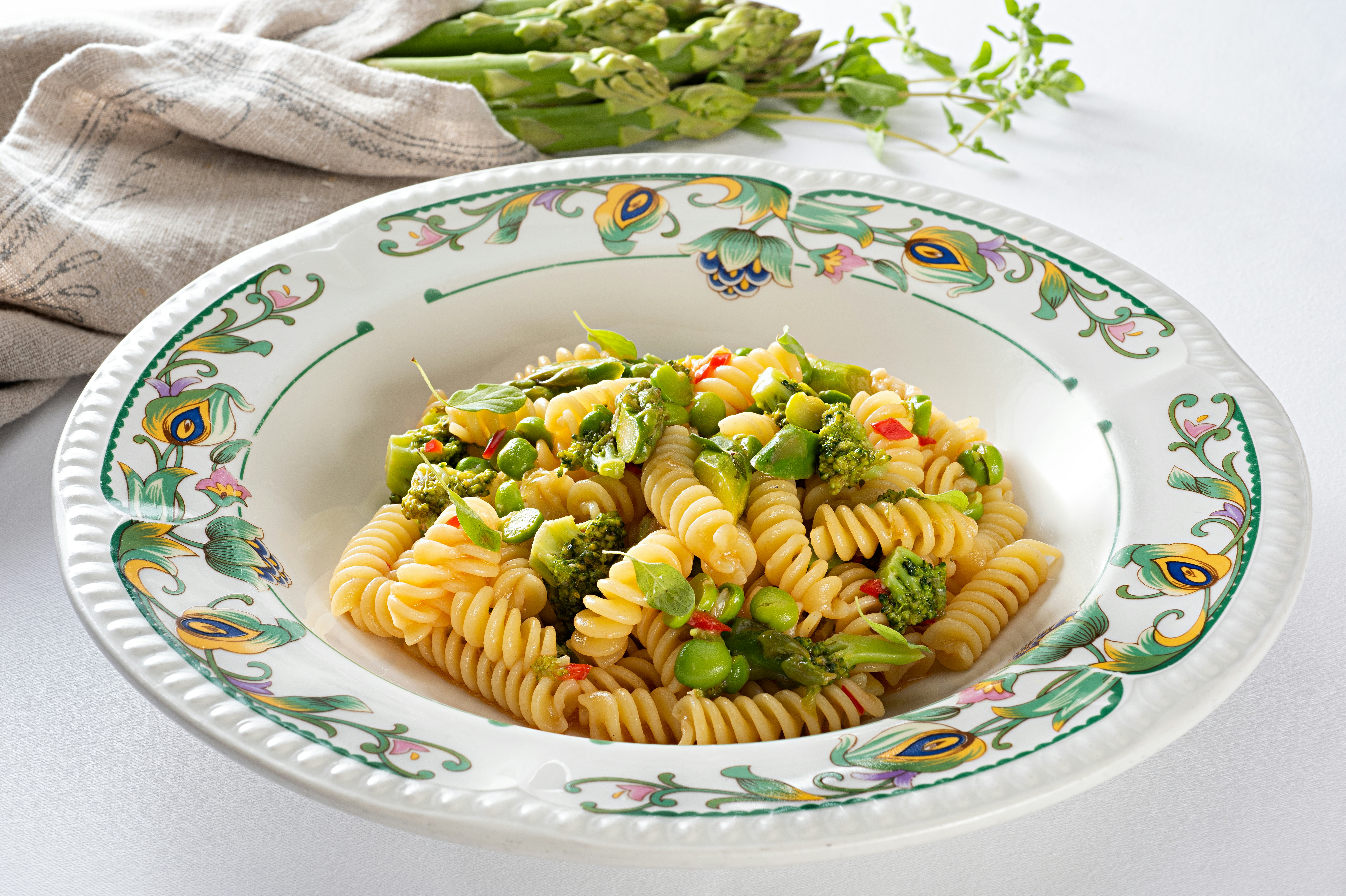 9 Depression-Era Recipes To Help Make The Most Of What's In Your Pantry