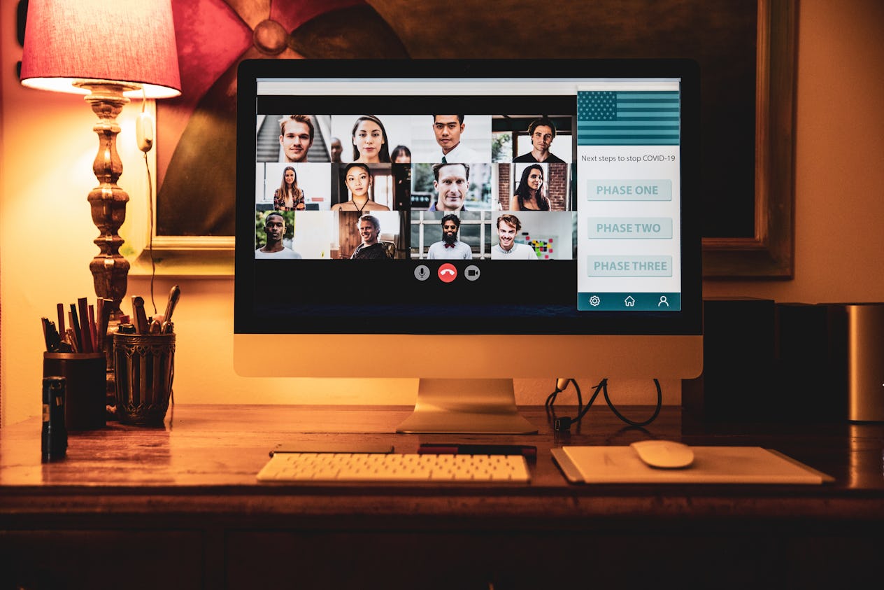 17 Conversation Starters To Try On Zoom When You're Waiting For The ...