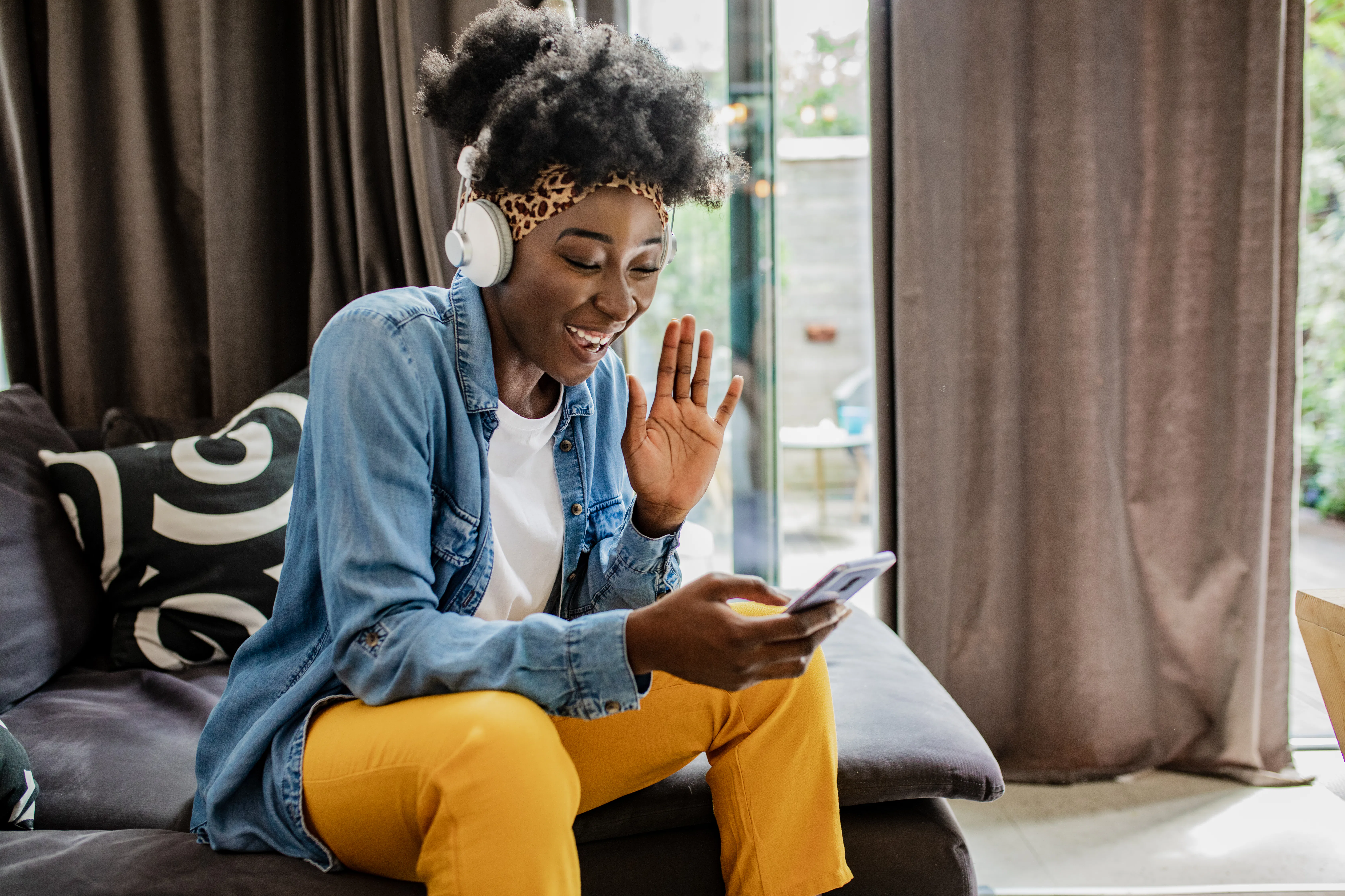 These 5 Myers-Briggs Personality Types Are Great At Long-Distance ...