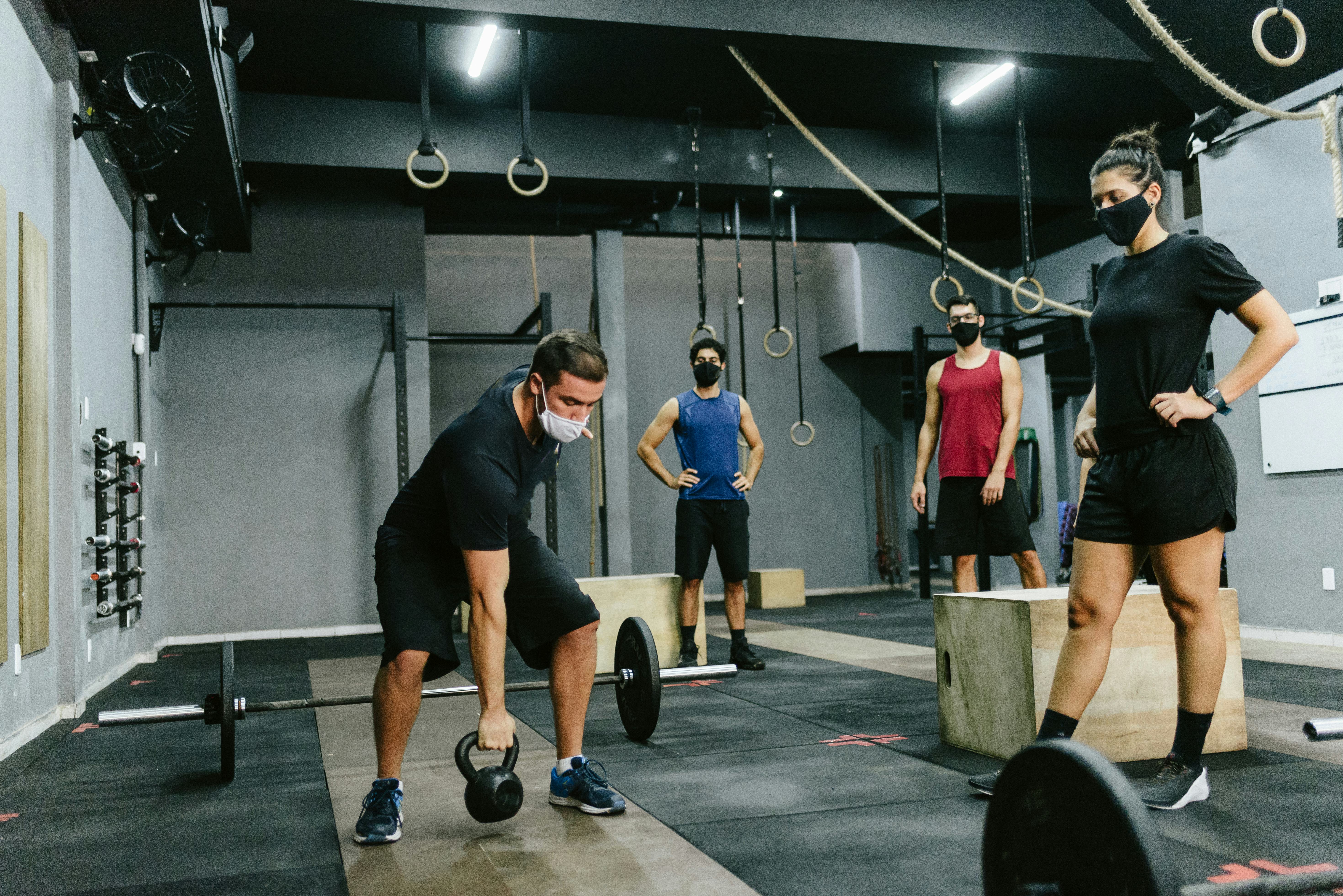 Is It Safe To Go Back To The Gym? This Is What You Need To Know