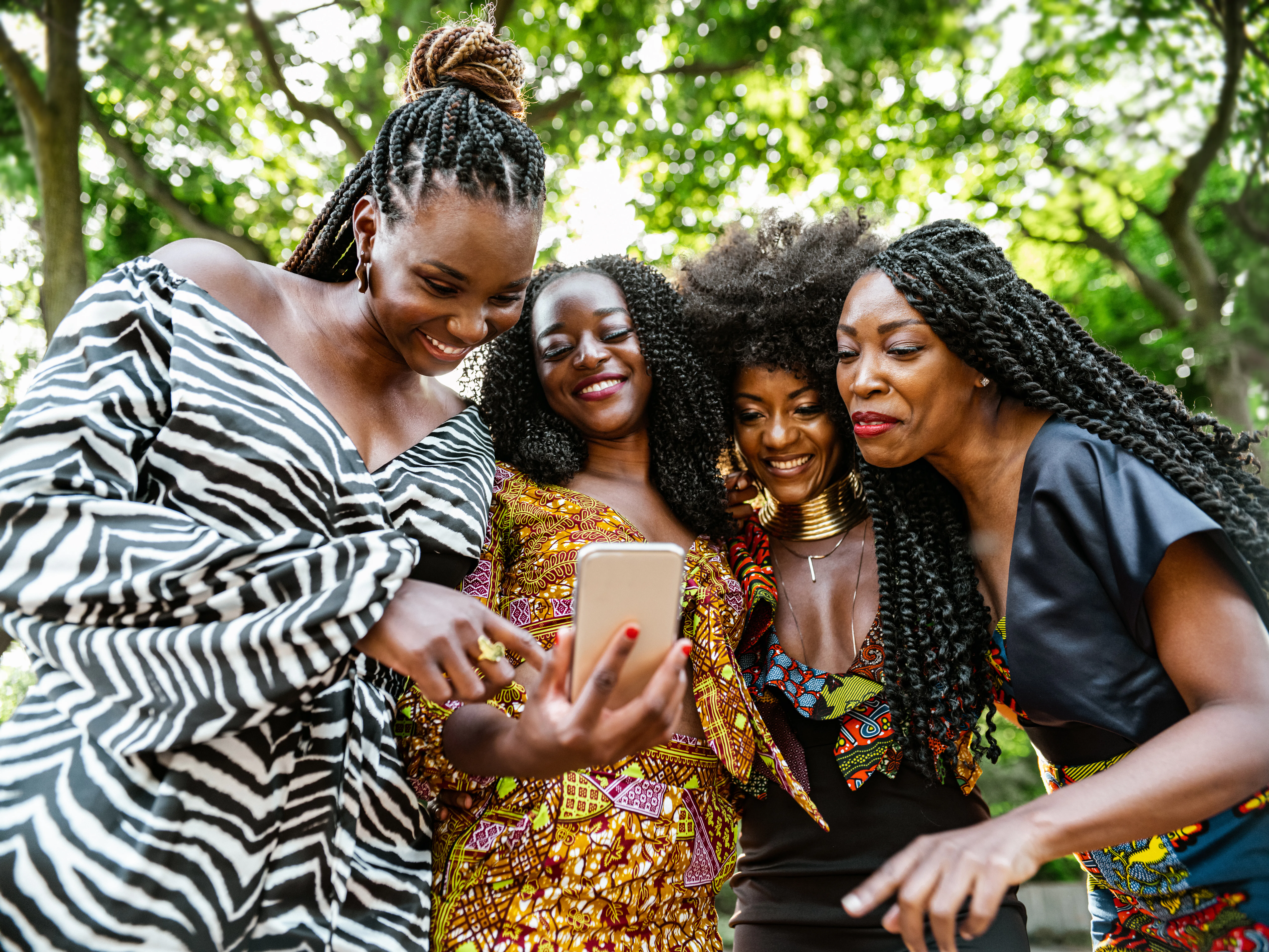 80 Funny Instagram Group Chat Names To Call Your Meme Team