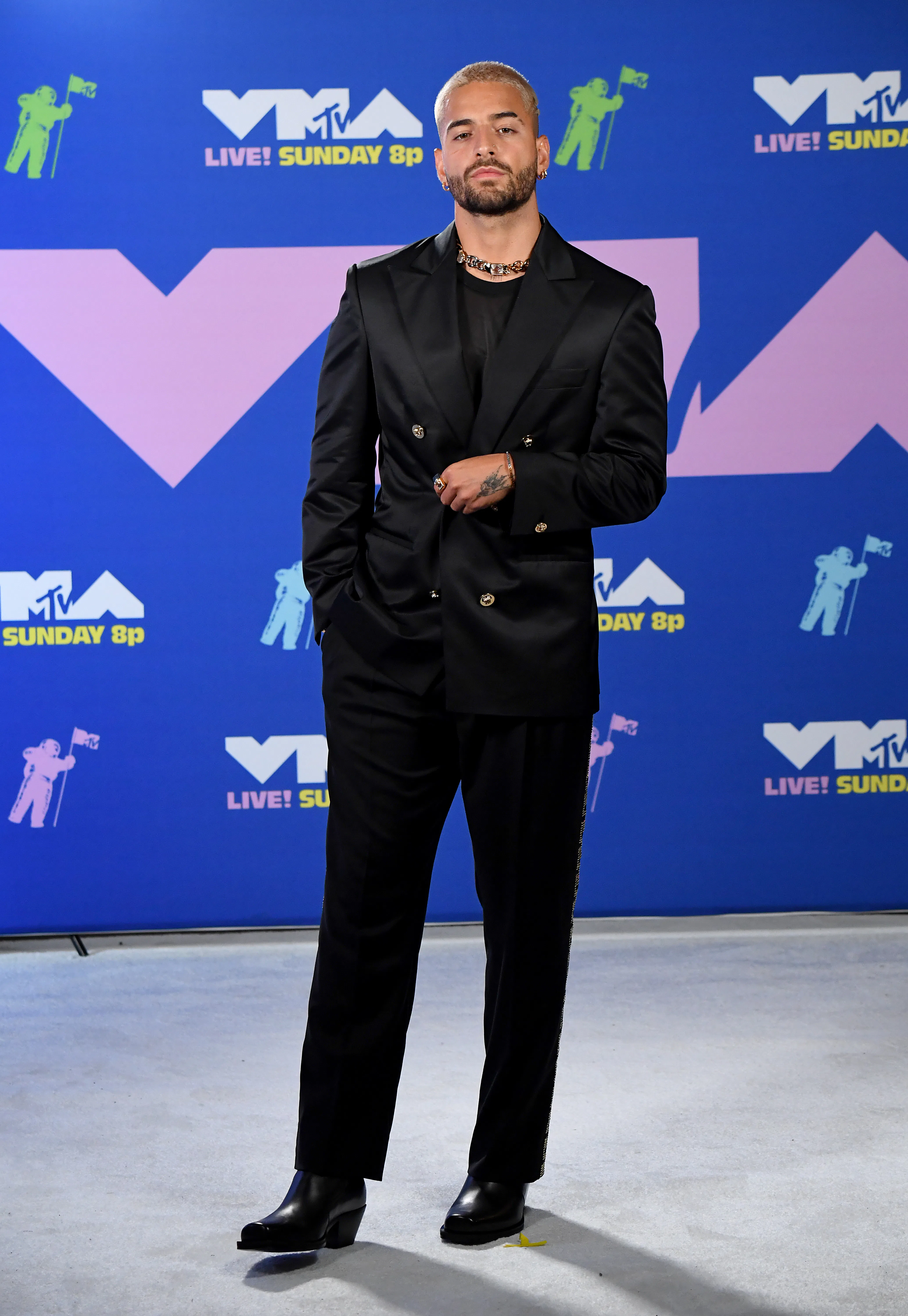 All The 2020 VMAs Red Carpet Looks That Everyone's Talking About