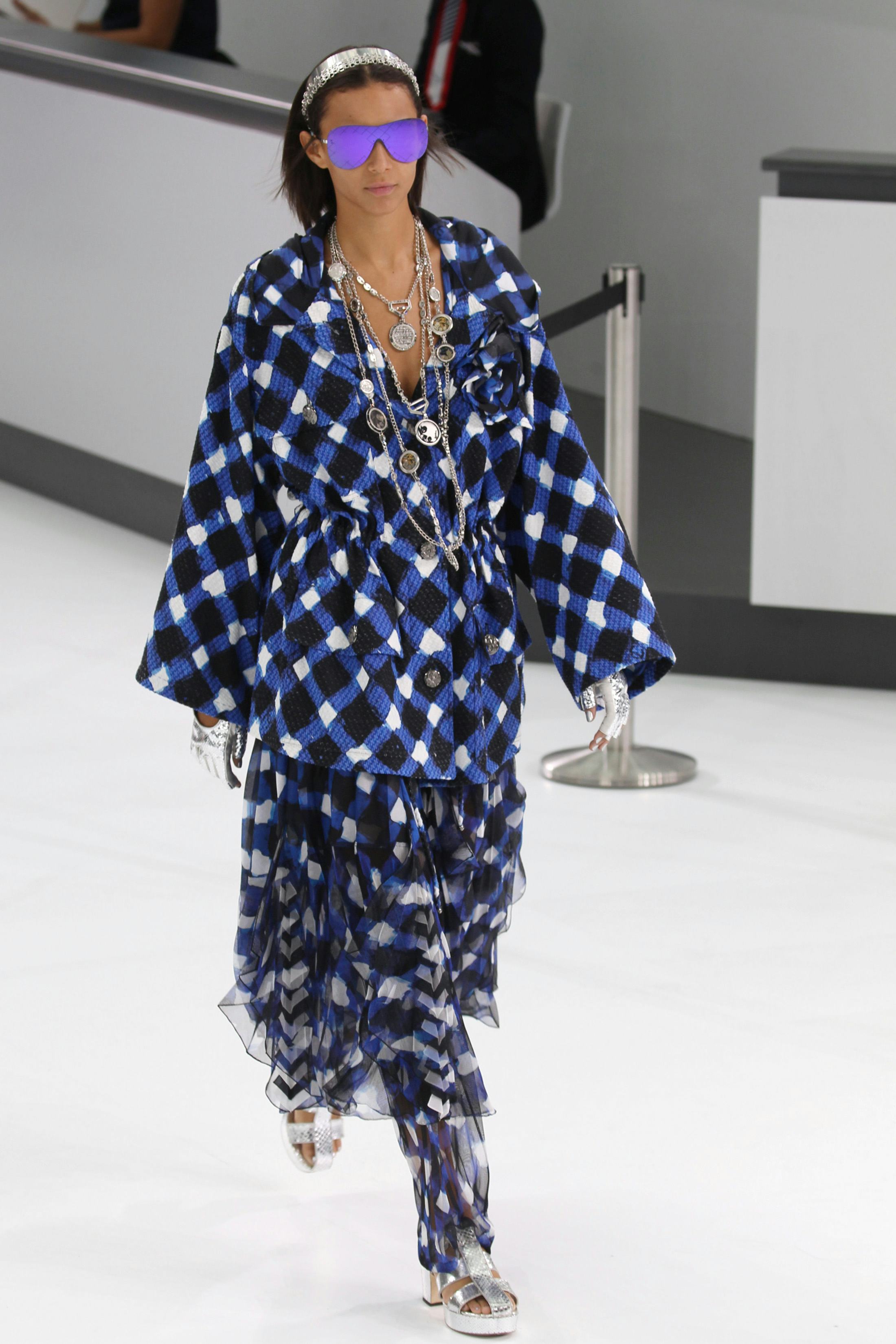 A History Of Chanel — From Its Beginnings To The Most Iconic Looks