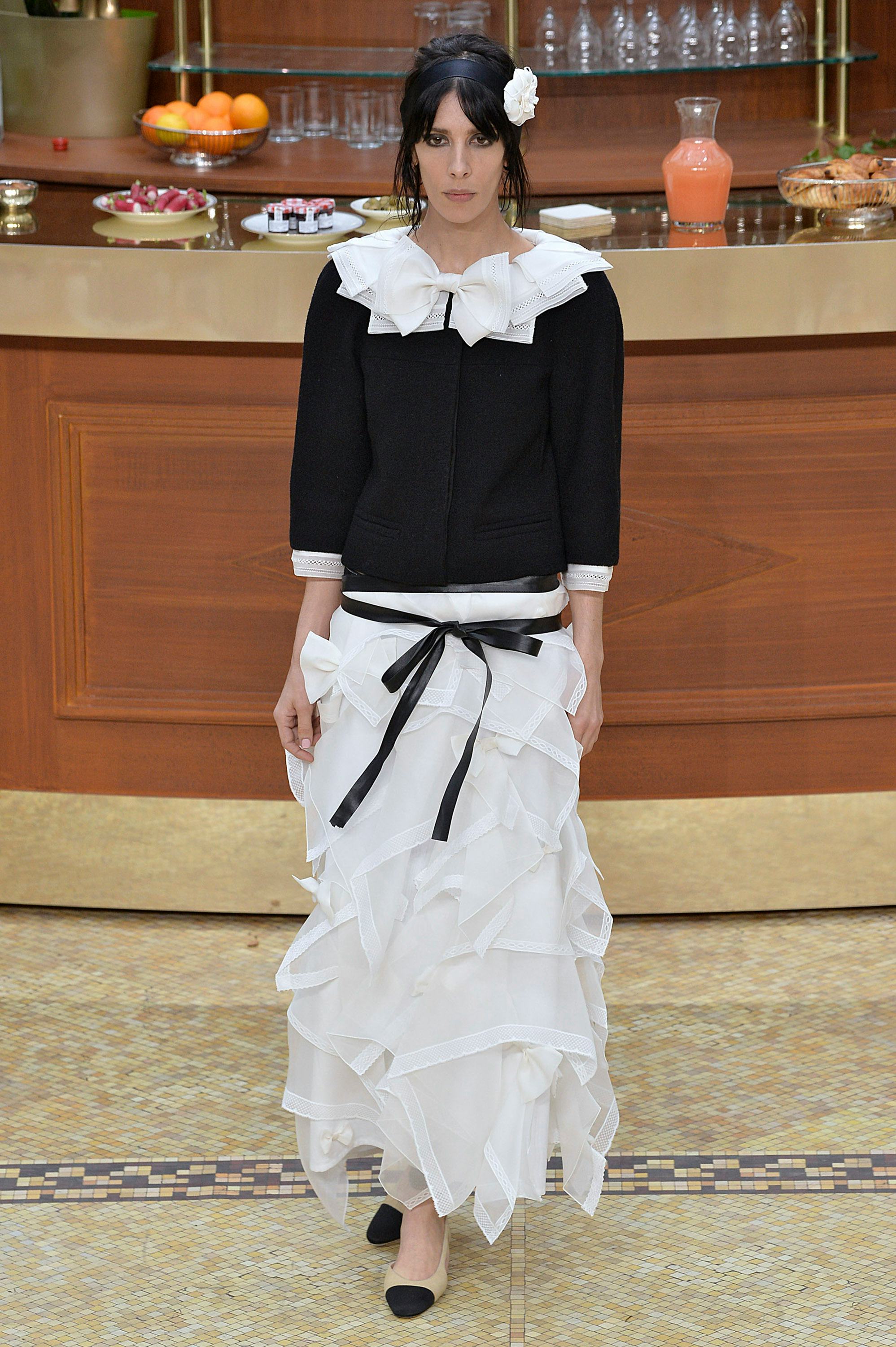 A History Of Chanel — From Its Beginnings To The Most Iconic Looks