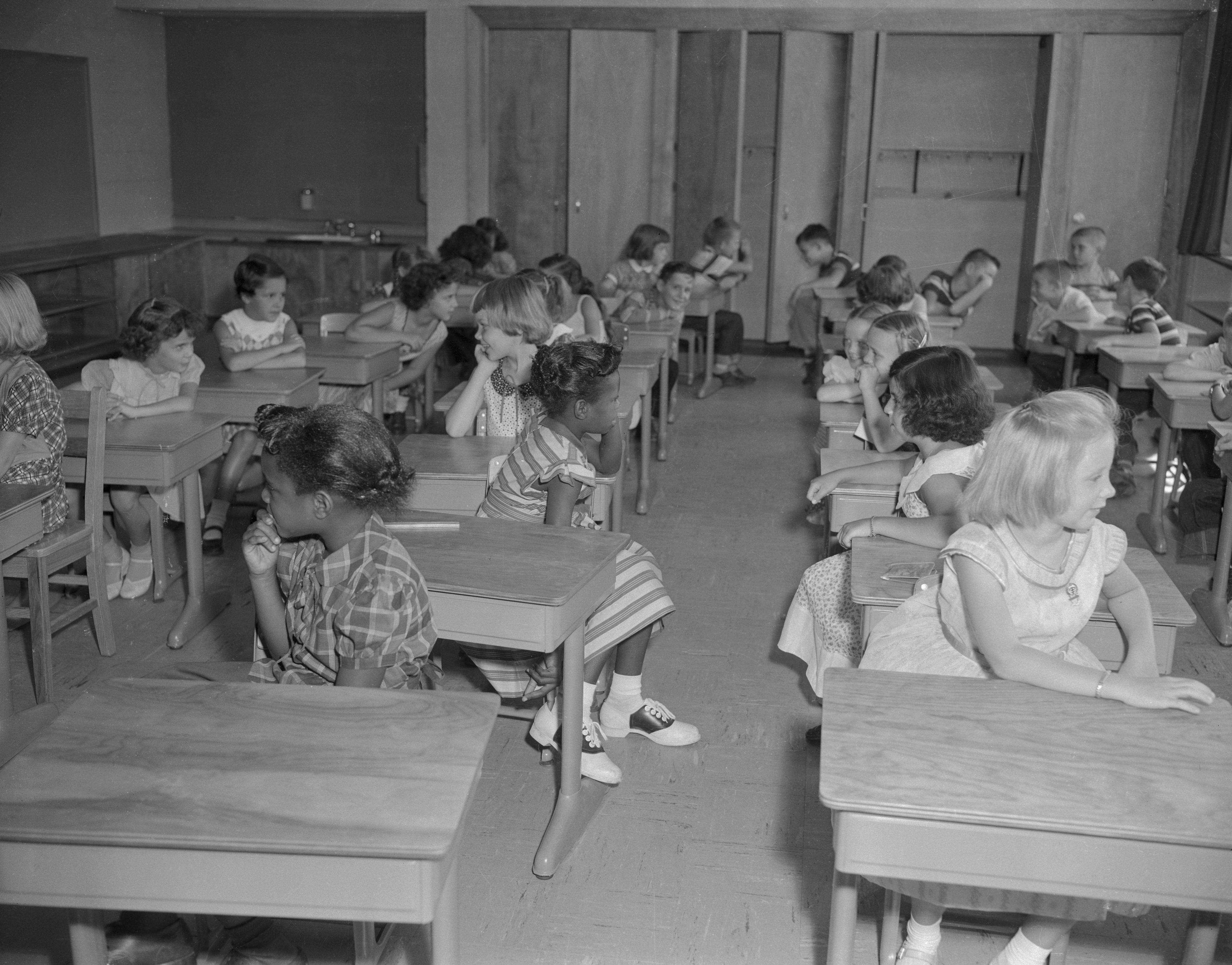 These Vintage Back-To-School Photos Are Just Charming