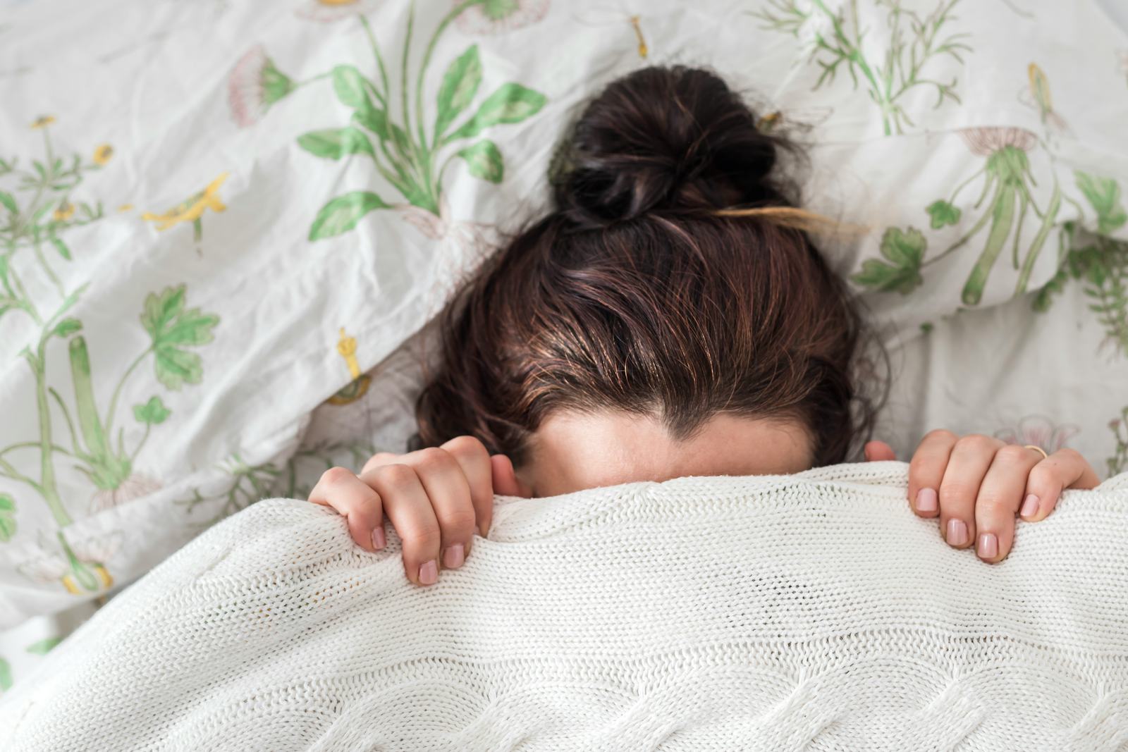 What Is A Cold Dorm? Why This Outdated Sleeping Practice Is Making A ...